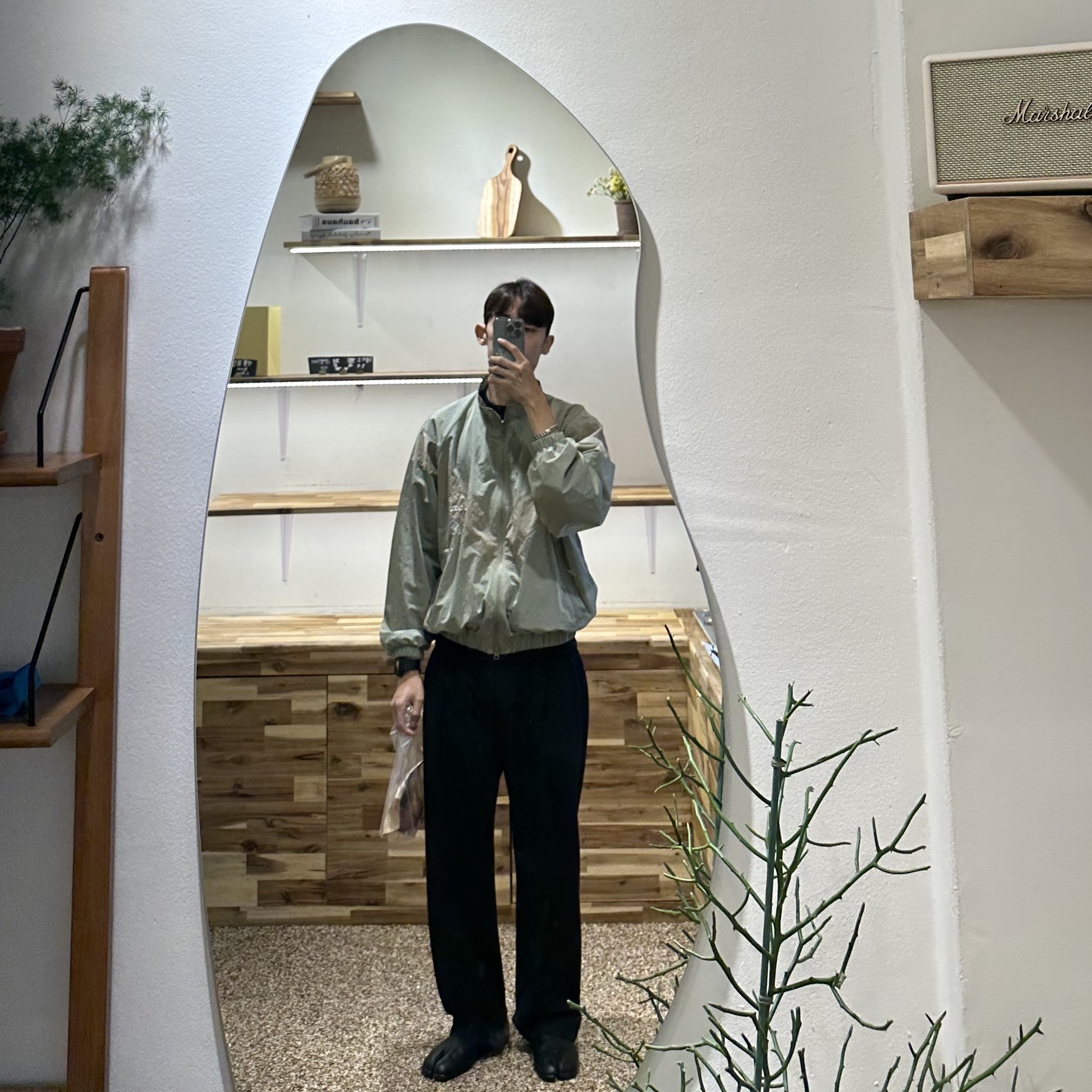 지민 (@jimn__y) 님의 게시물 | KREAM