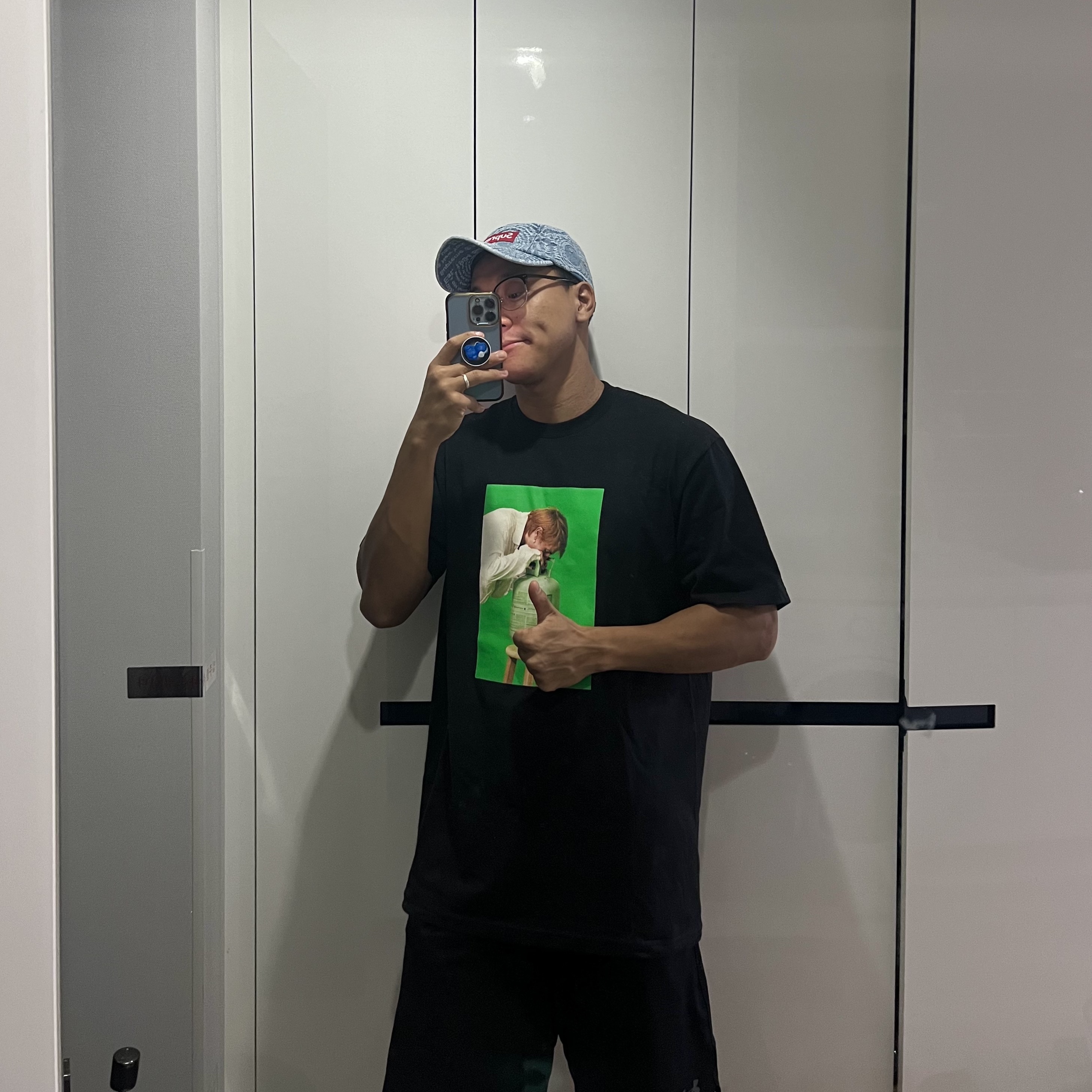 한국 첫 슈프림매장에서 GET☘️ | KREAM