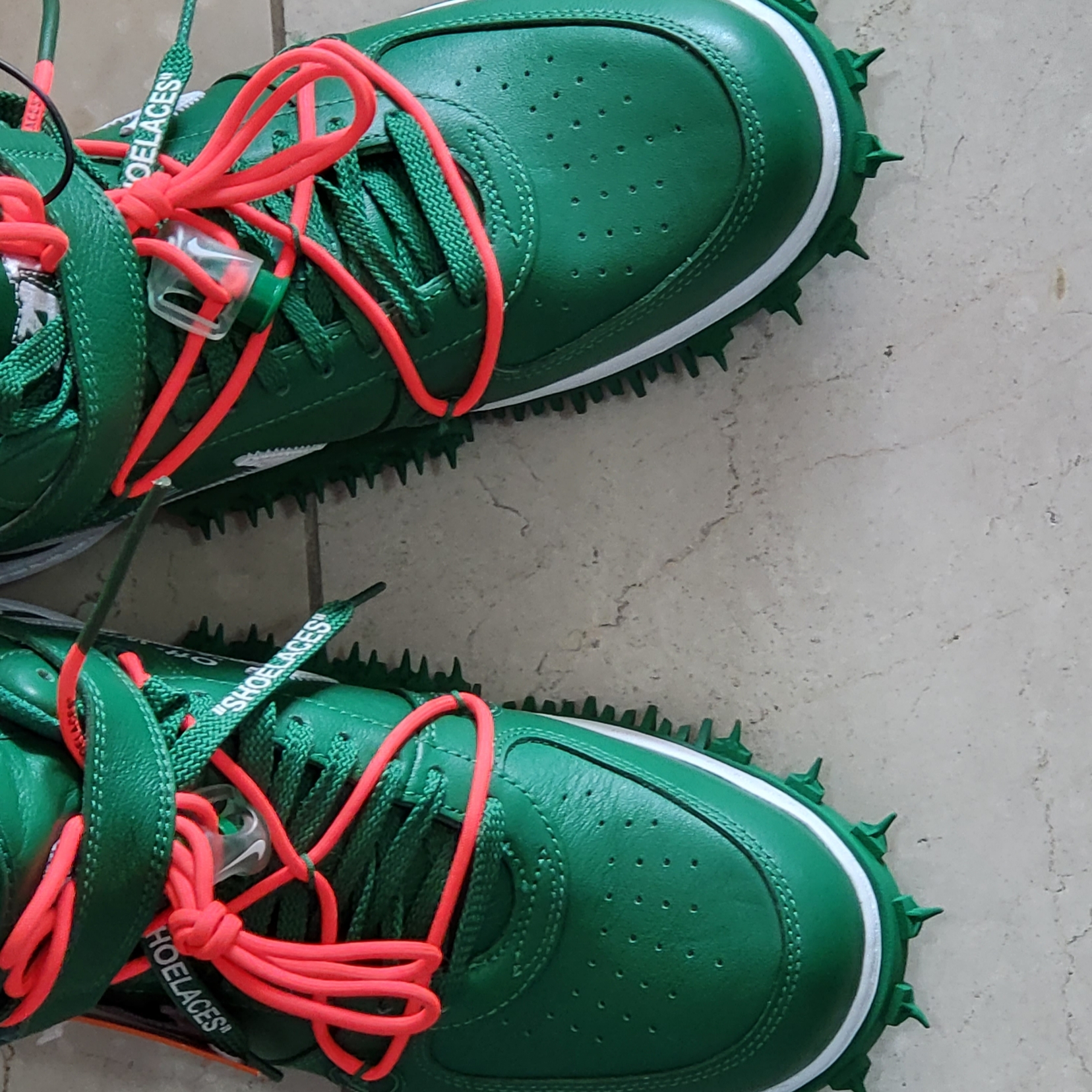 남기현 (@oliveiffel) 님의 게시물 | KREAM