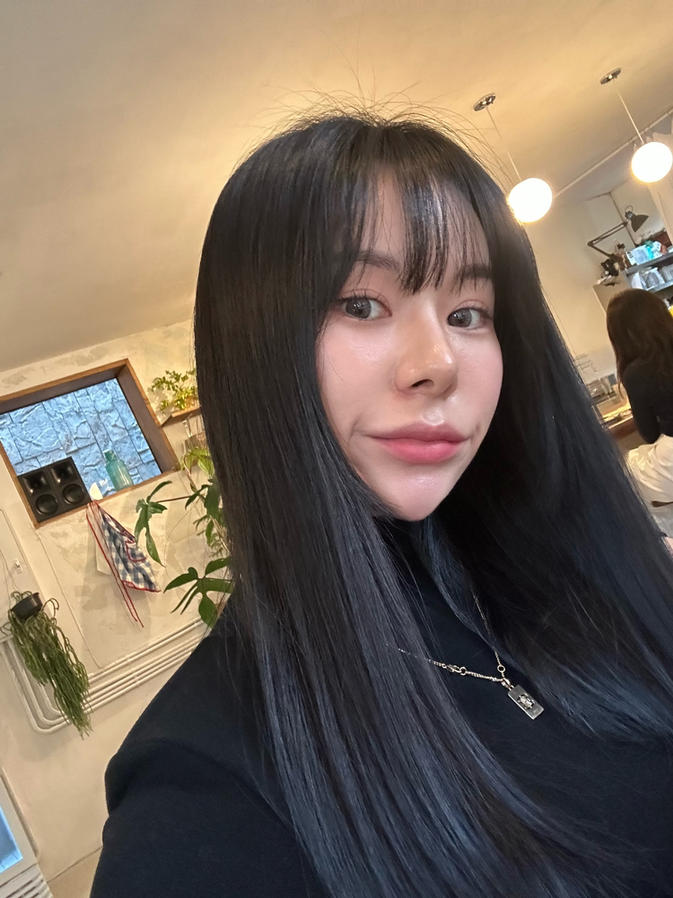 혜블리 (@xx_hyeji) 님의 게시물 | KREAM