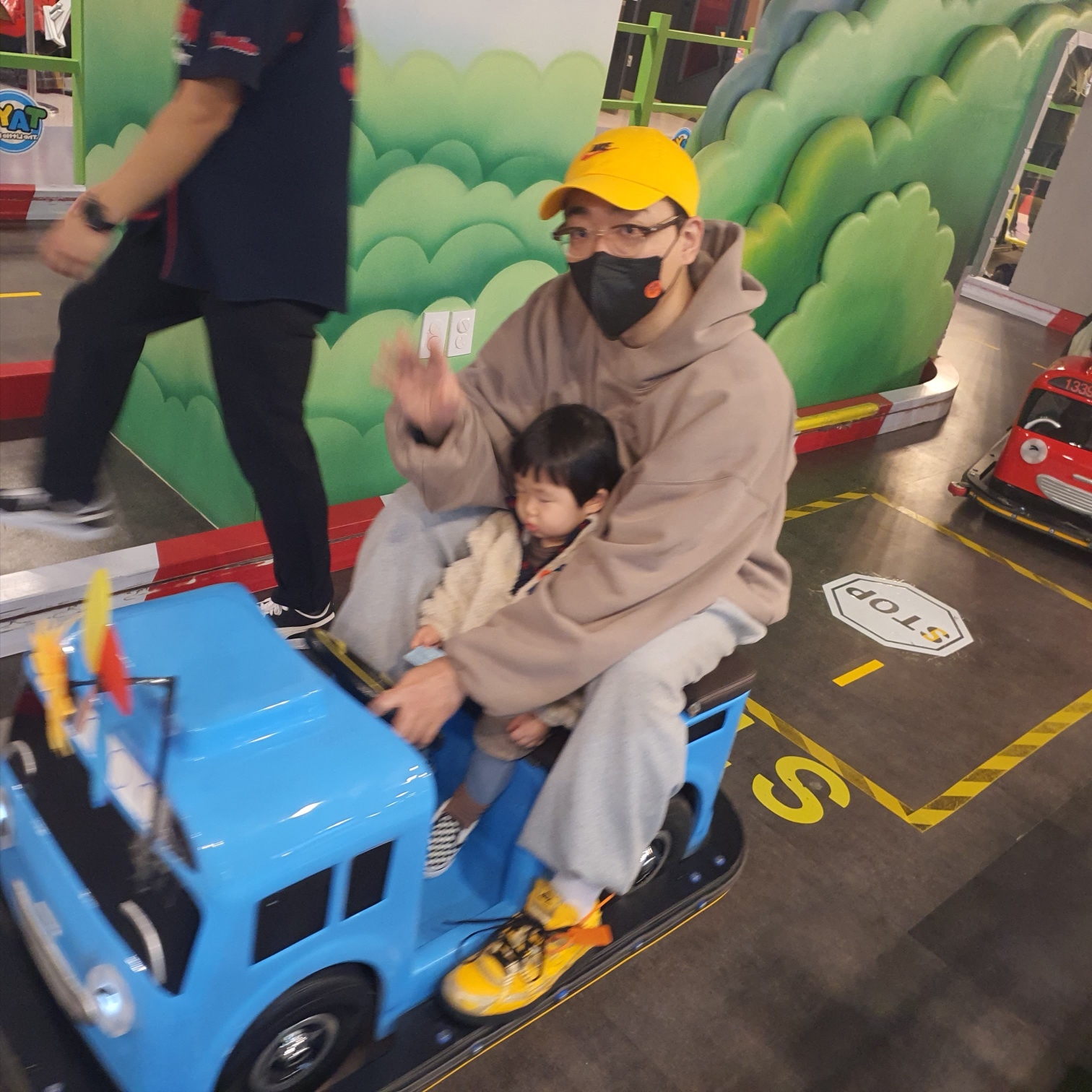 hyokyoung (@fisherman_hyo) 님의 게시물 | KREAM