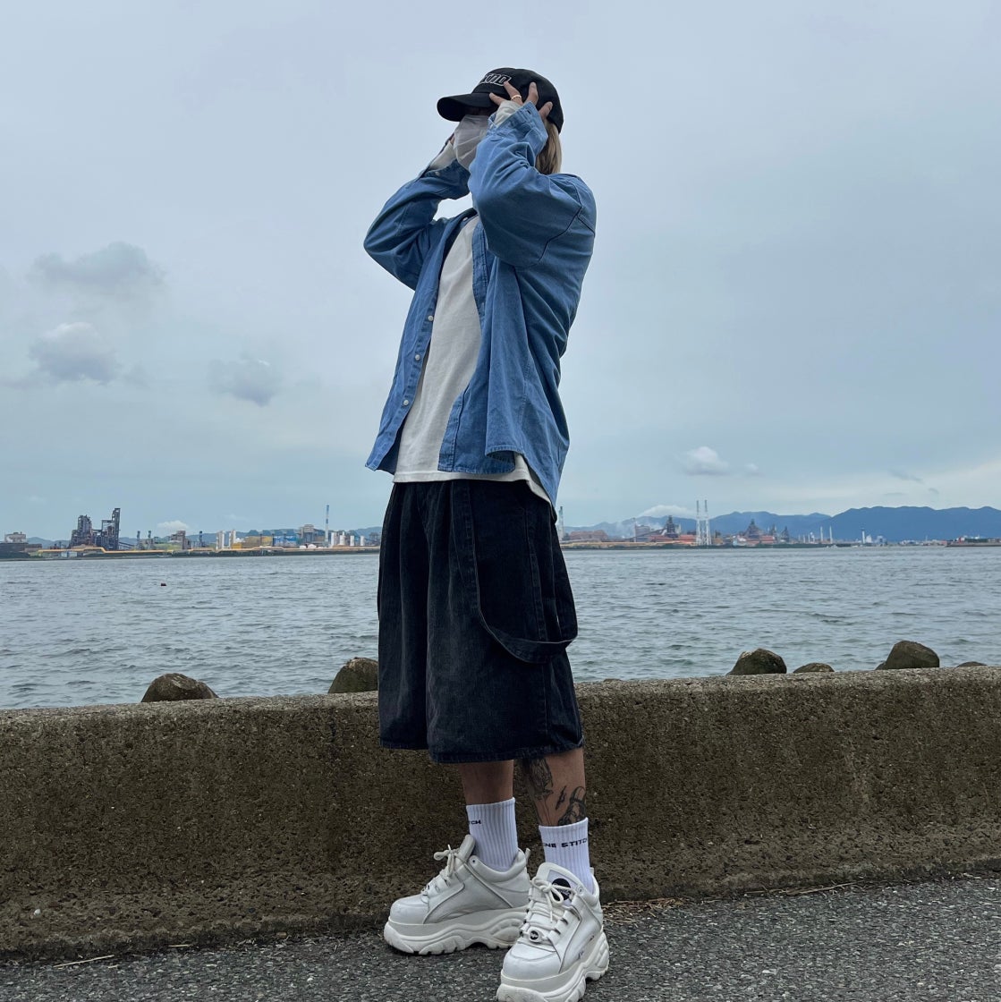 징기 (@jingy) 님의 게시물 | KREAM