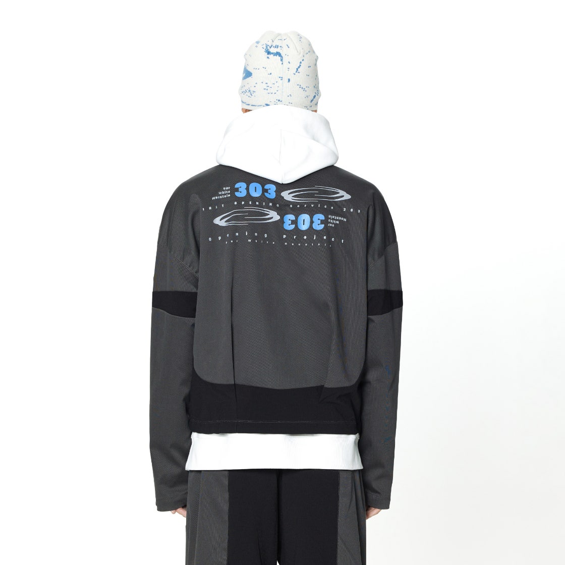 오프닝프로젝트 303 크롭 자켓 차콜 | Opening Project | KREAM