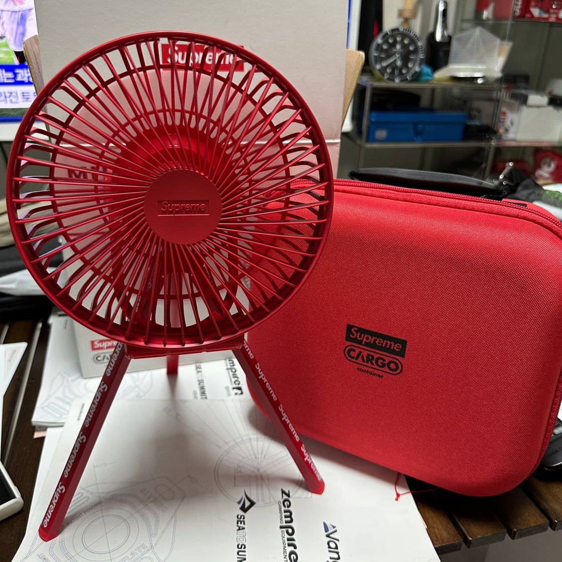 아직 더움 | KREAM