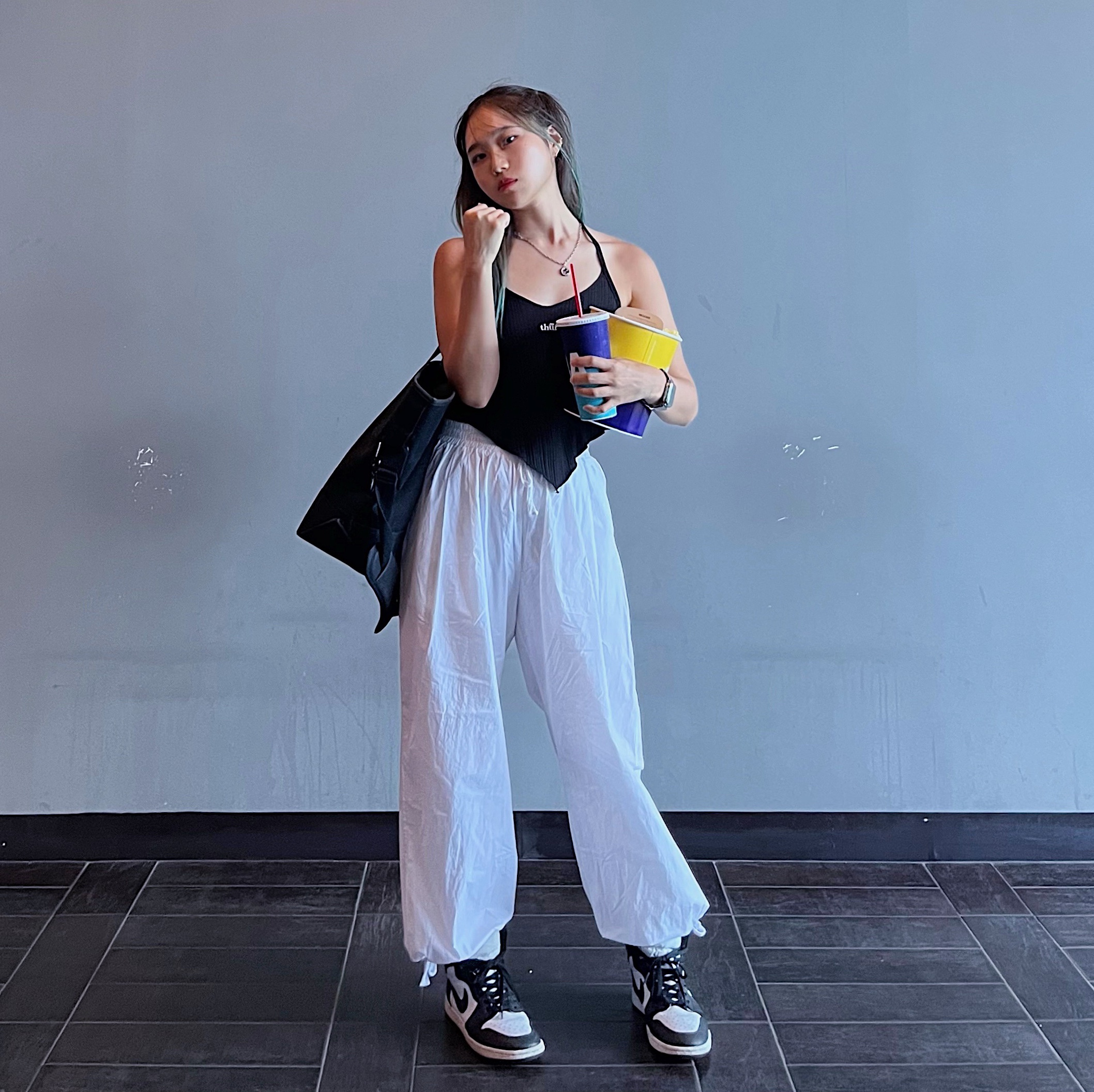 두나 (@_d2_n4) 님의 게시물 | KREAM