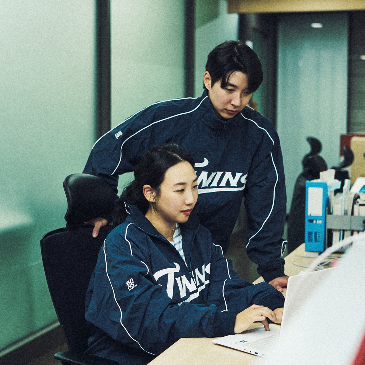 $ (@your_legacy) 님의 게시물 | KREAM