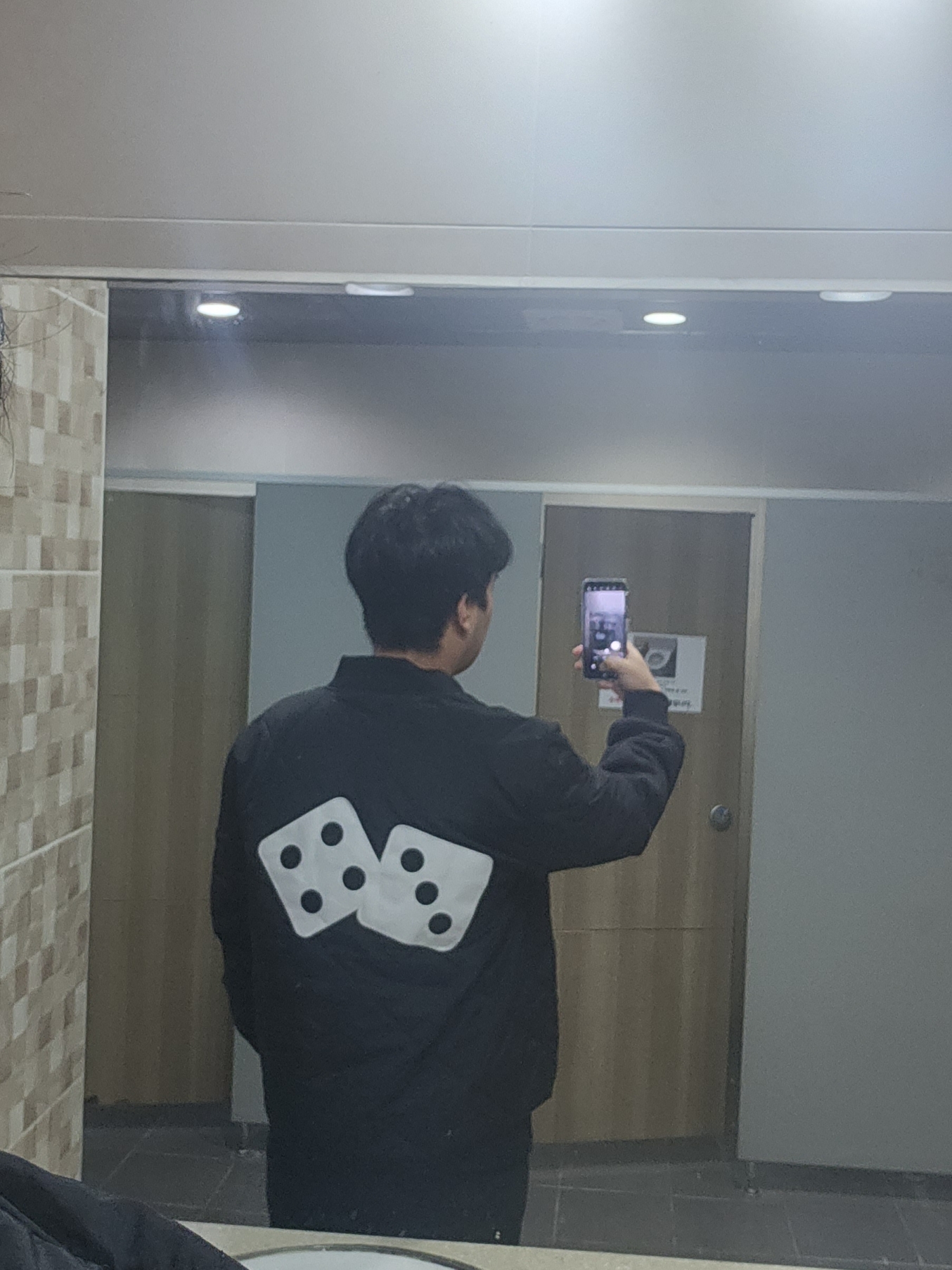 타지리리님 한 판 해요 (@moongtaeng2) 님의 게시물 | KREAM