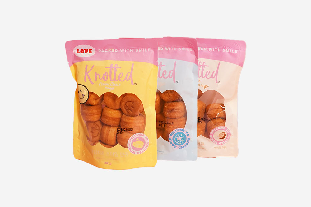 노티드 스마일 앙만쥬 | Knotted | KREAM