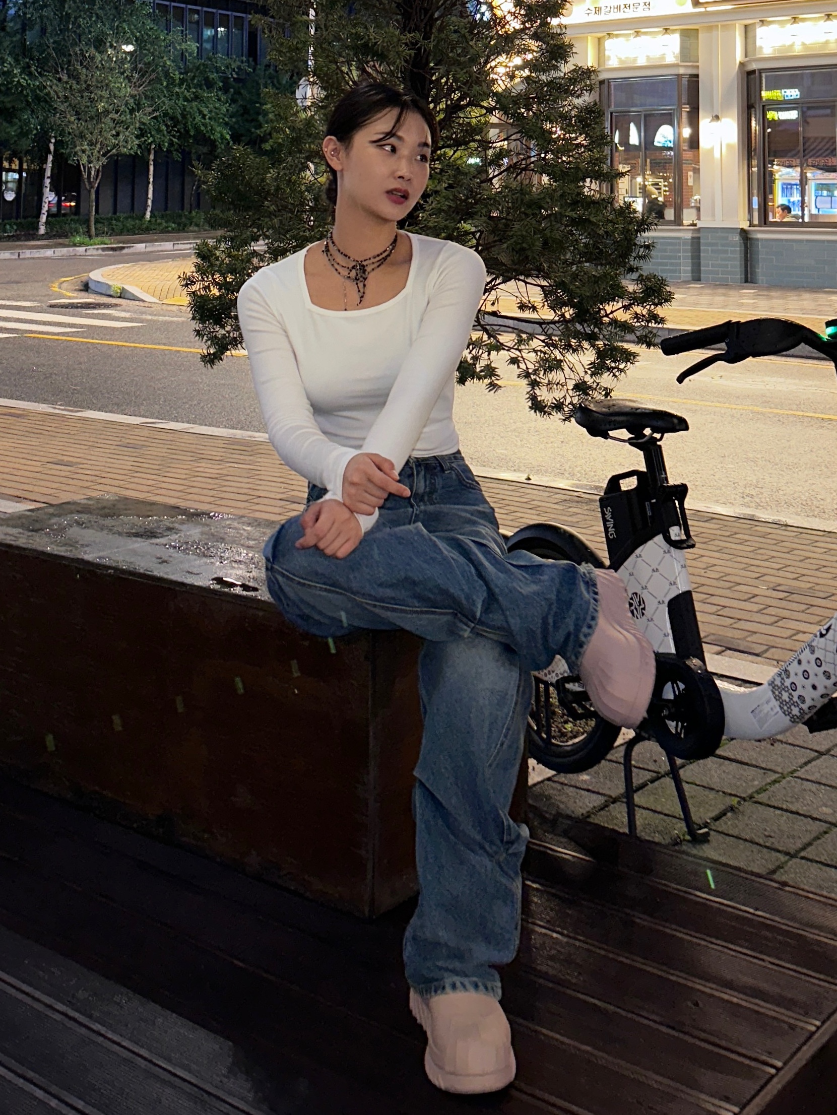 (@ddo_chichi) 님의 게시물 | KREAM