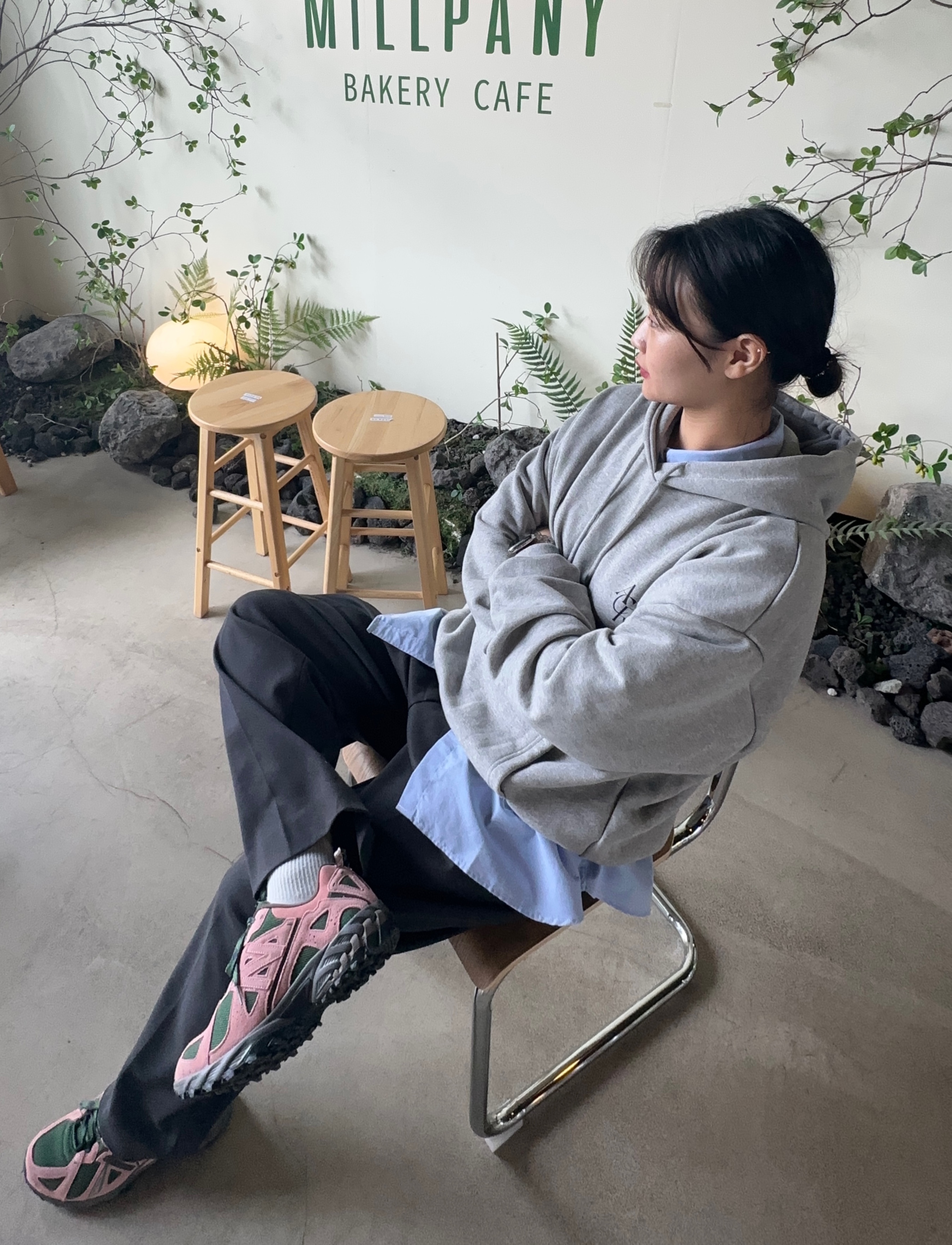 (@ddo_chichi) 님의 게시물 | KREAM