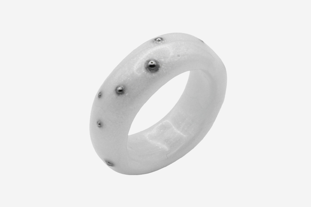 엔프프 블랙 볼 어라운드 링 화이트 | Nff | KREAM