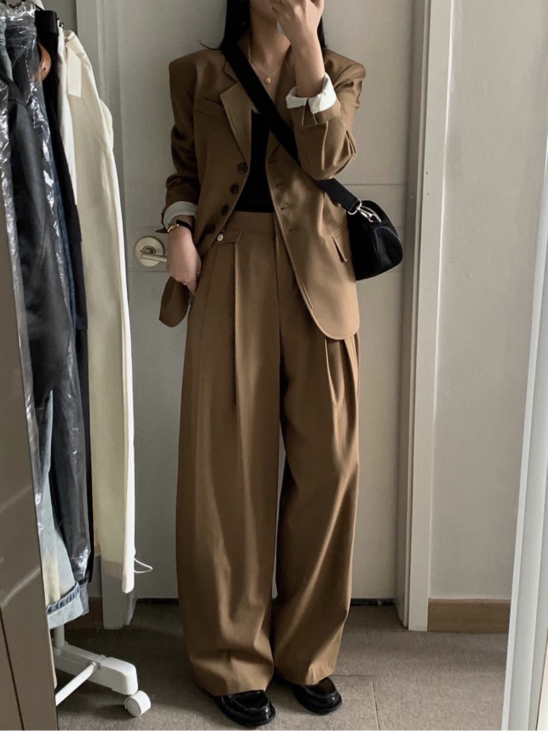 무무 (@kimmumu) 님의 게시물 | KREAM