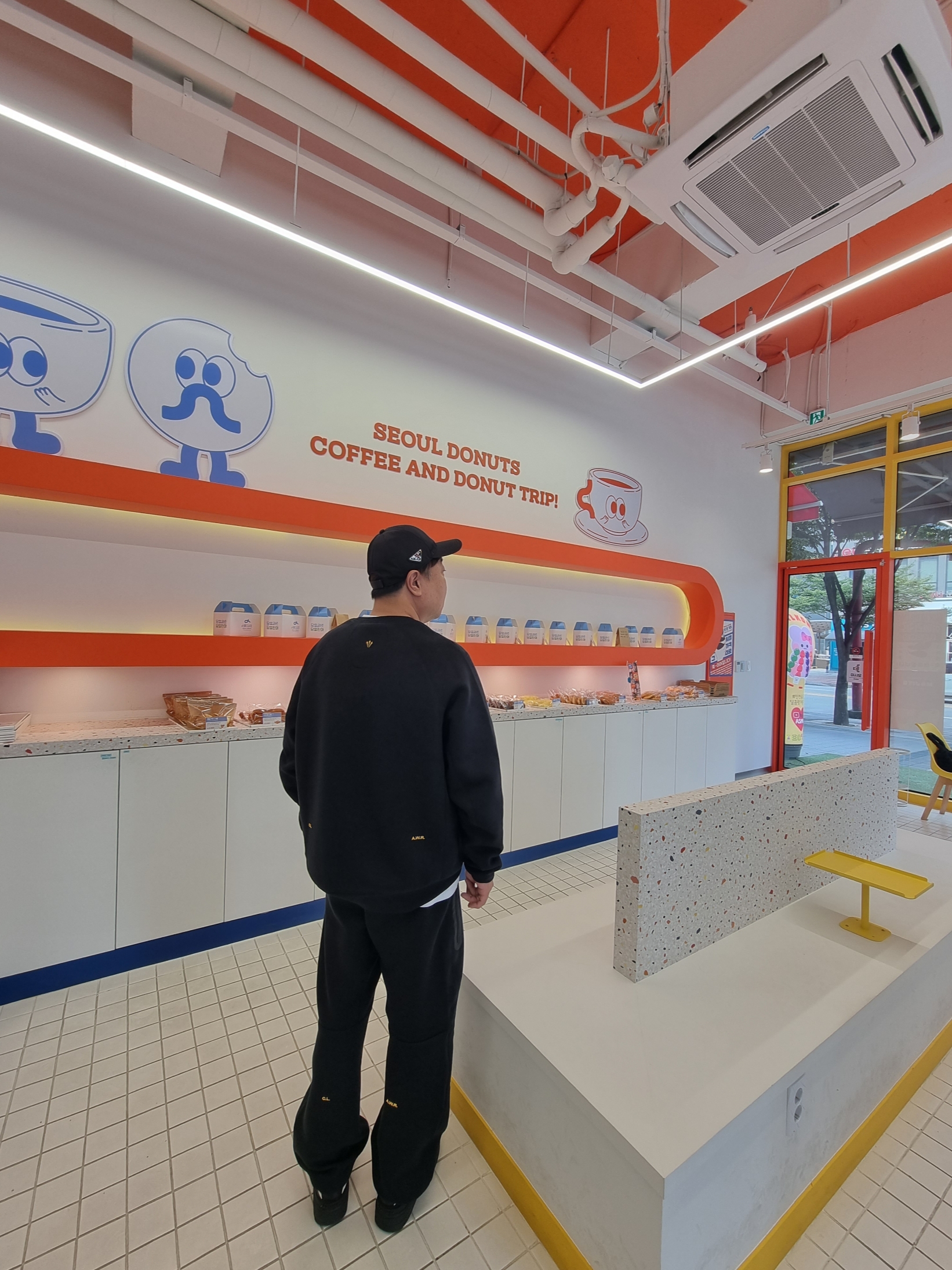 174/75 아시아상의투엑라하의엠 | KREAM