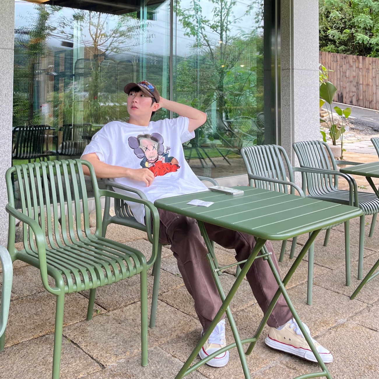 KAWS x UTOPIA | KREAM