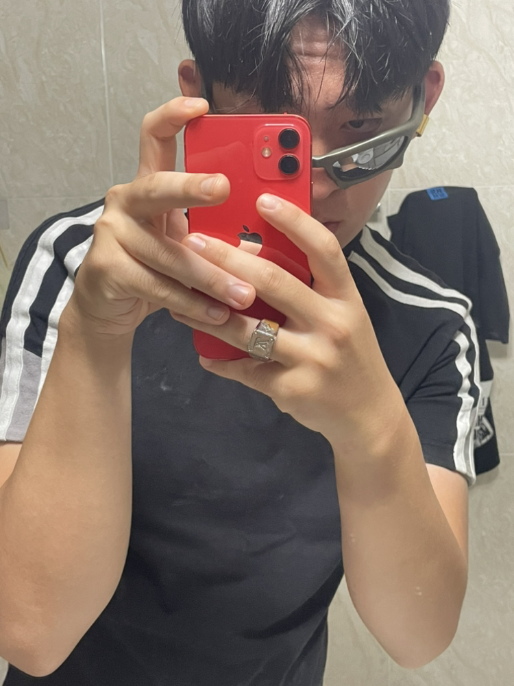 구민우 (@min_woo_koo) 님의 게시물 | KREAM