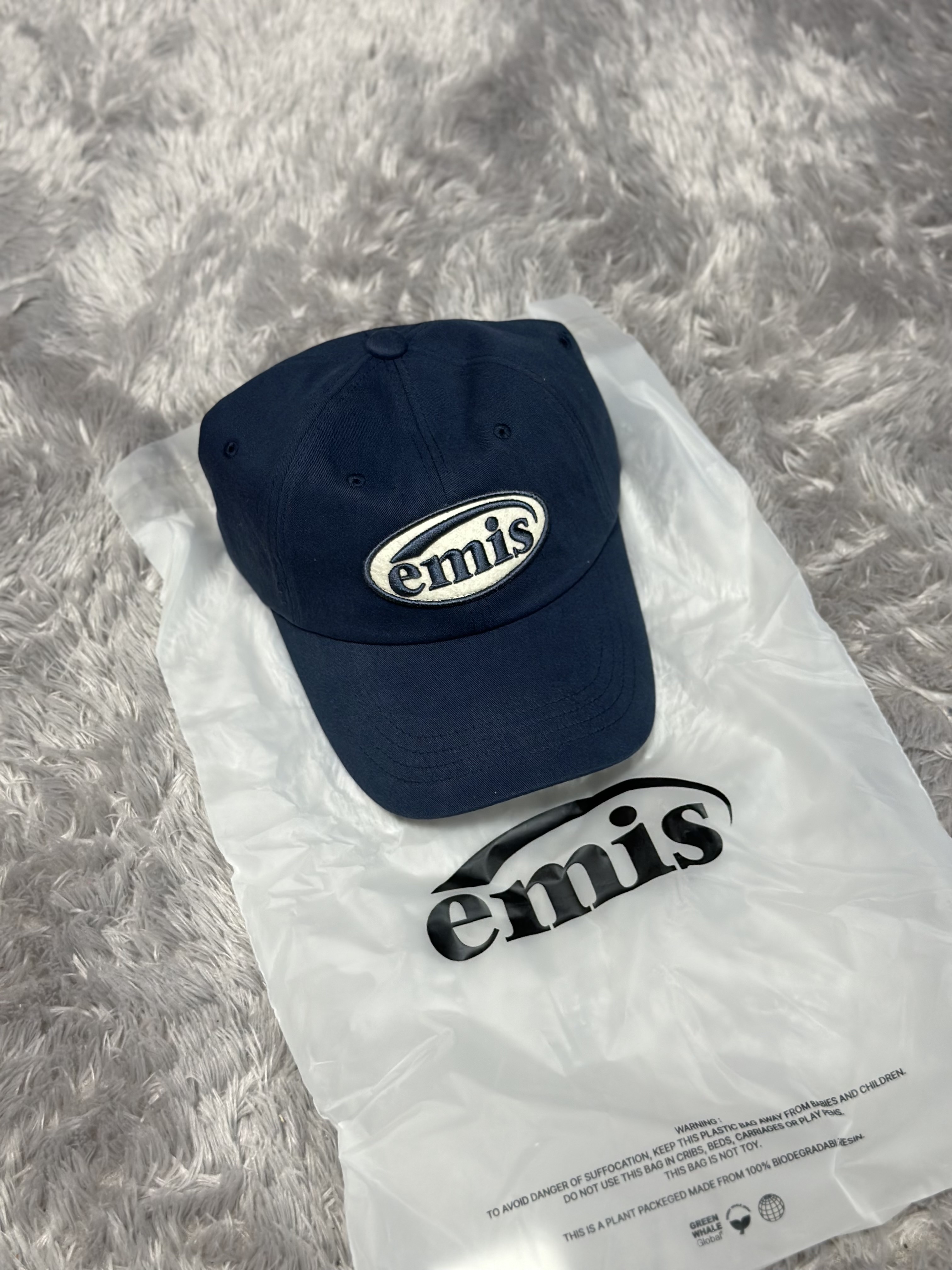 (@nong_sa) 님의 게시물 | KREAM