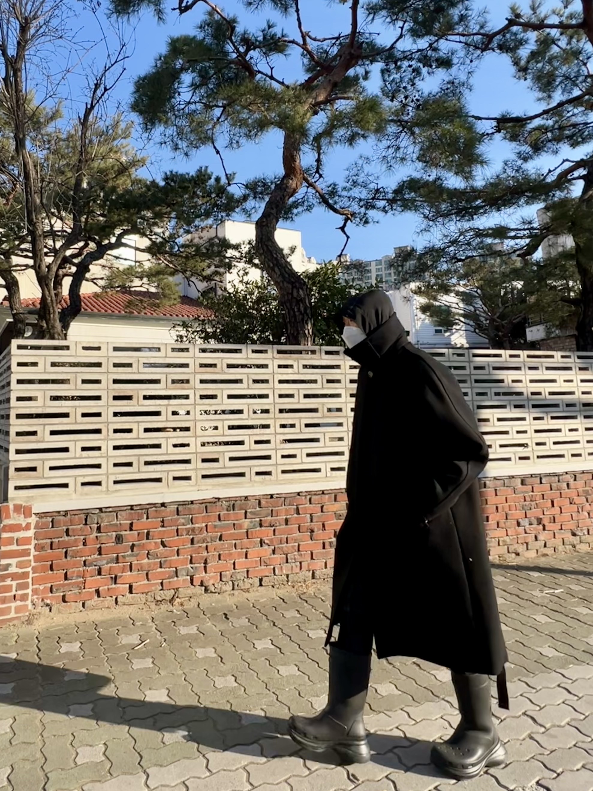 junns (@junns) 님의 게시물 | KREAM