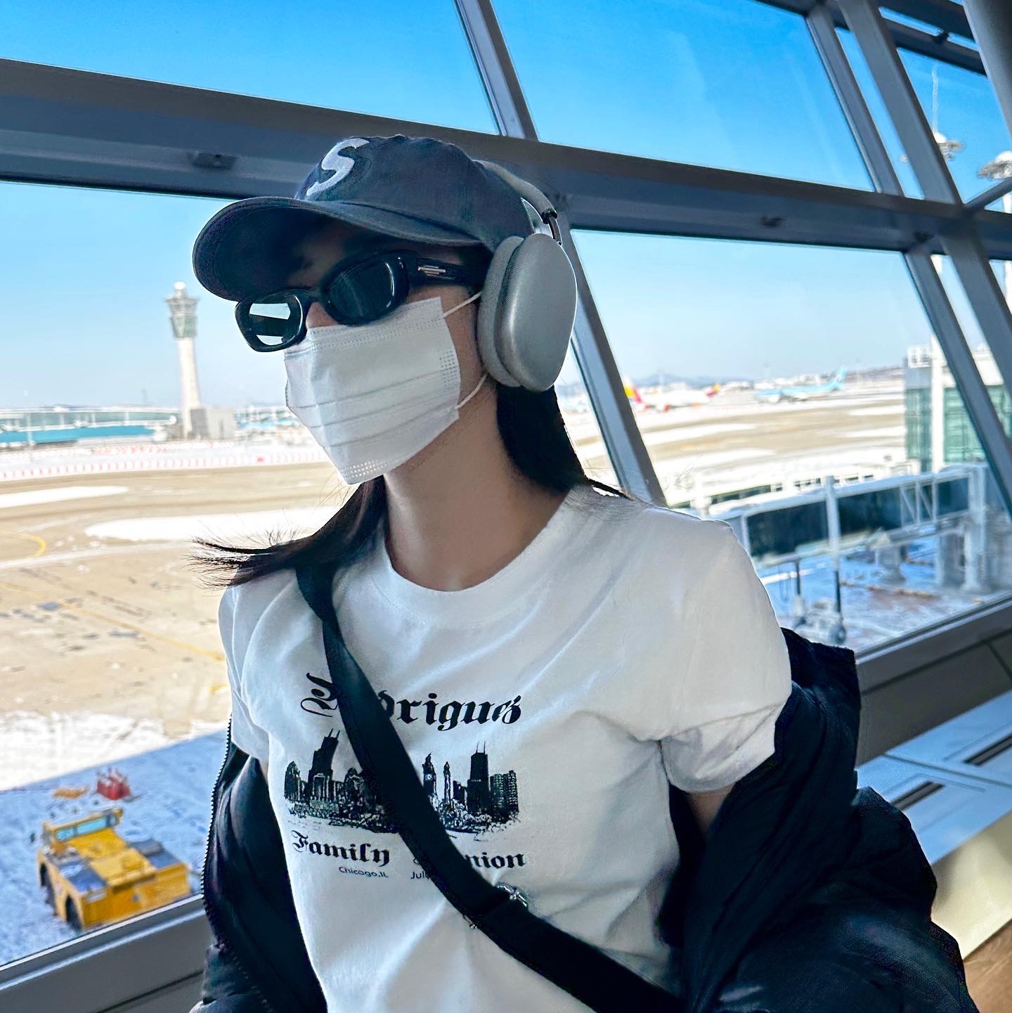 👼 (@angell) 님의 게시물 | KREAM