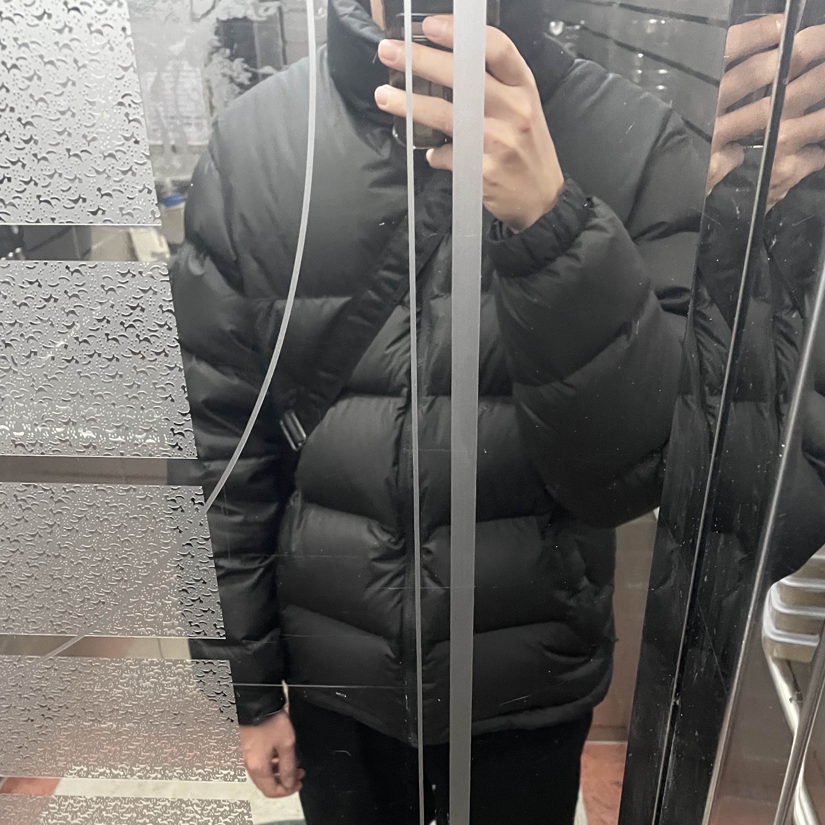 (@udd5pc) 님의 게시물 | KREAM