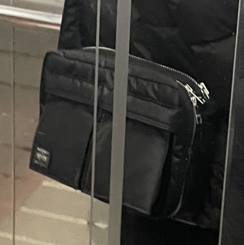 (@udd5pc) 님의 게시물 | KREAM