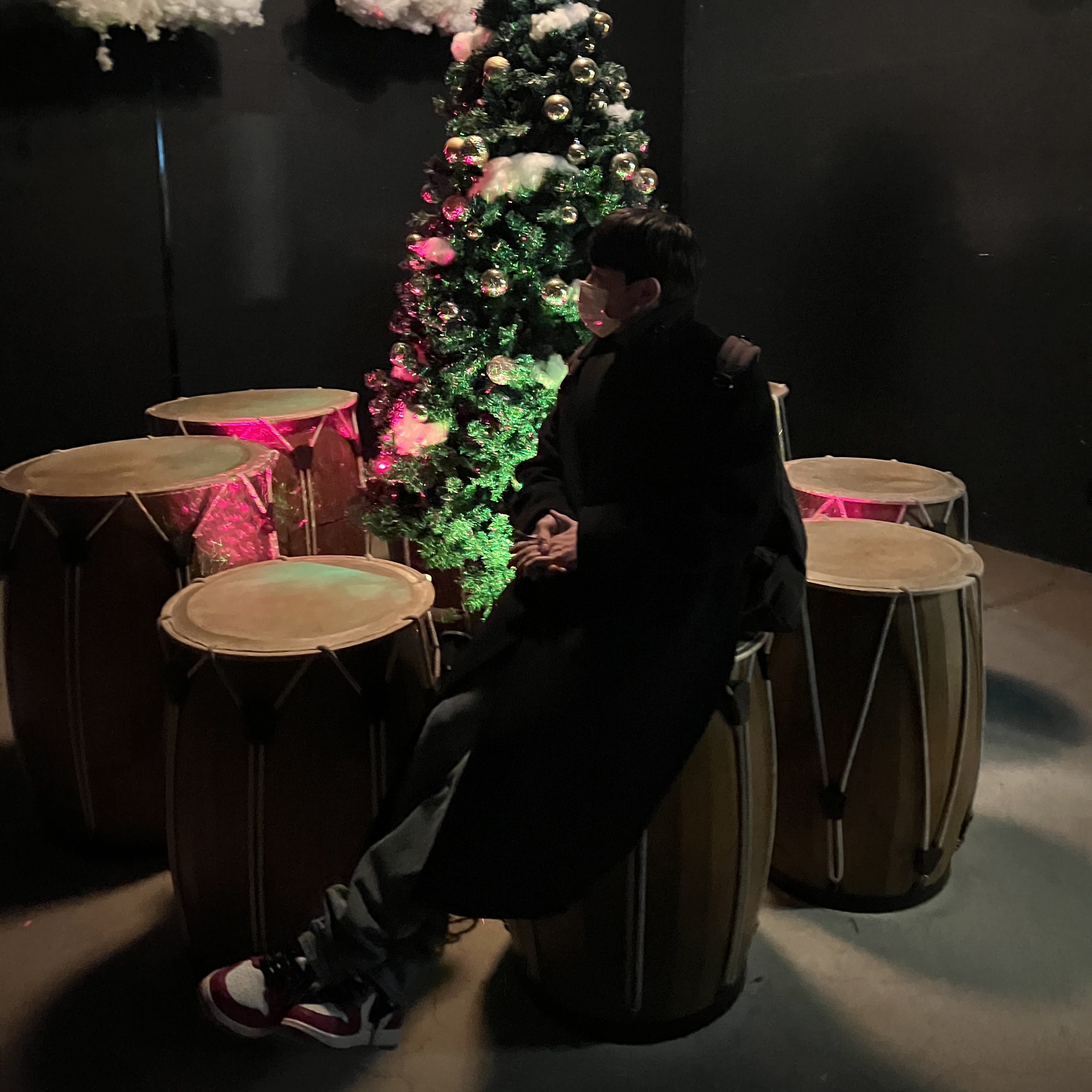 jjun1720 (@___jun) 님의 게시물 | KREAM