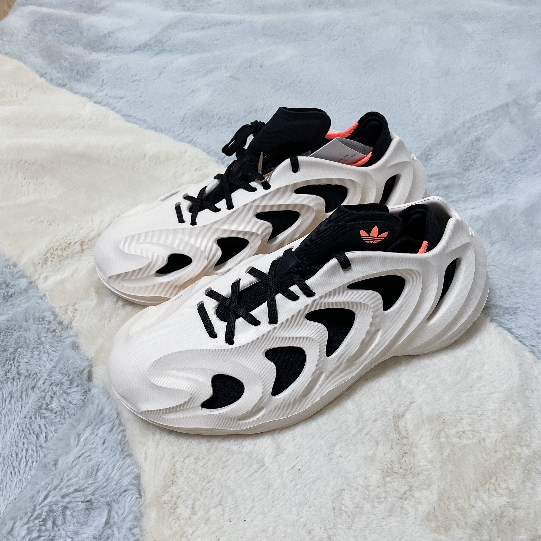 Lin (@bada_) 님의 게시물 | KREAM