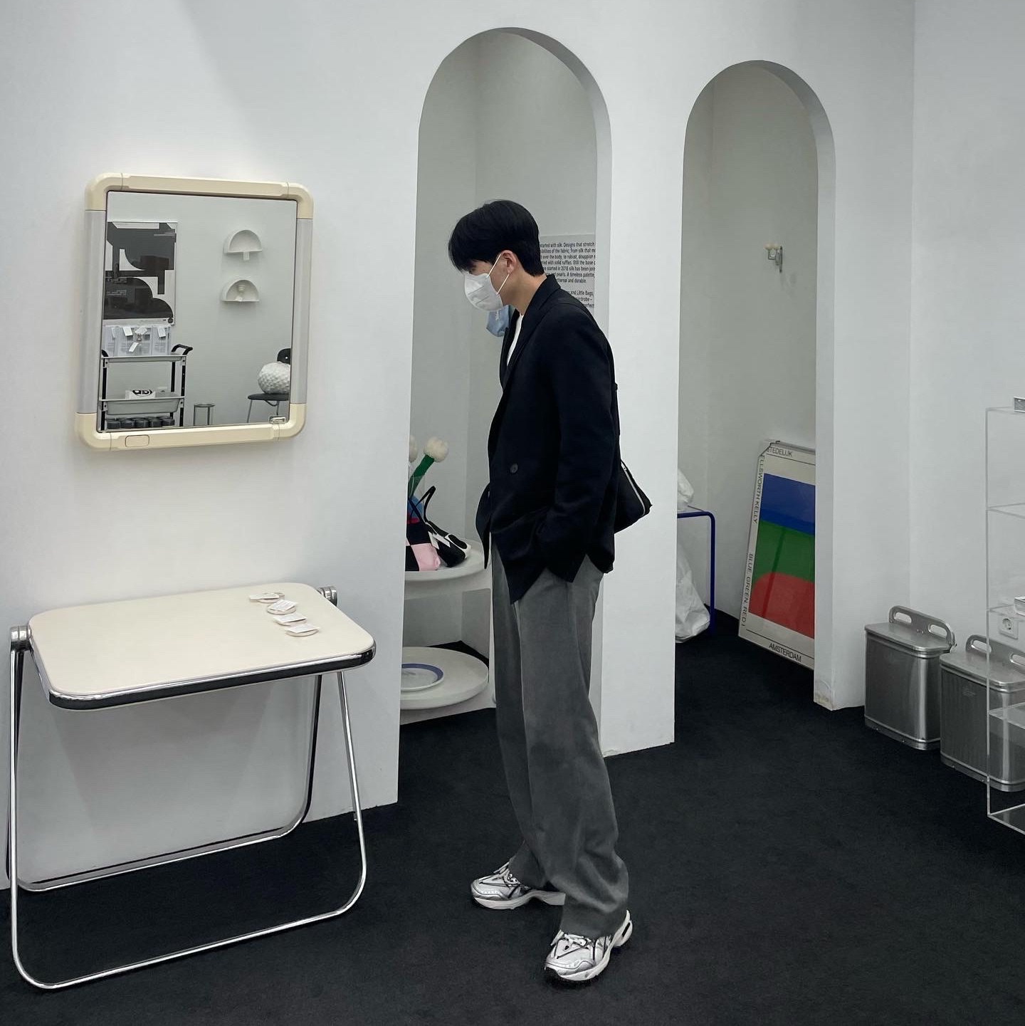 ryu ill han (@_ttubu) 님의 게시물 | KREAM