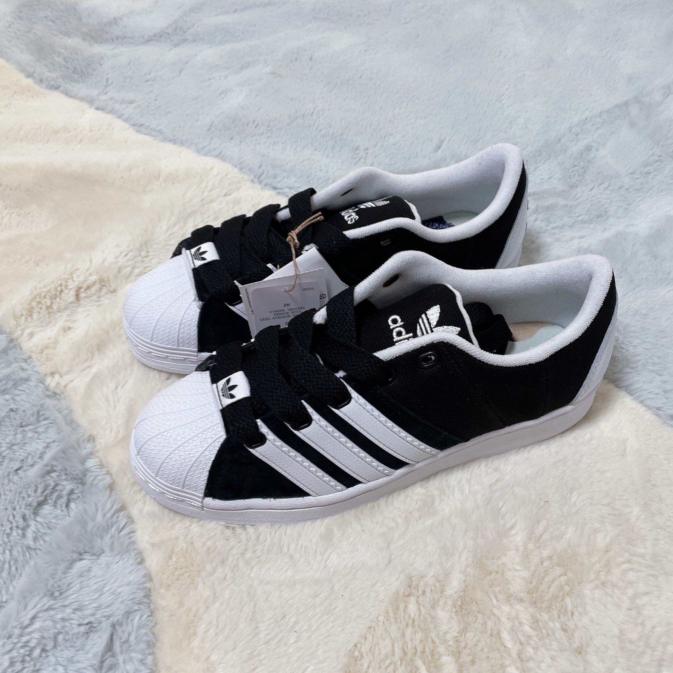 Lin (@bada_) 님의 게시물 | KREAM