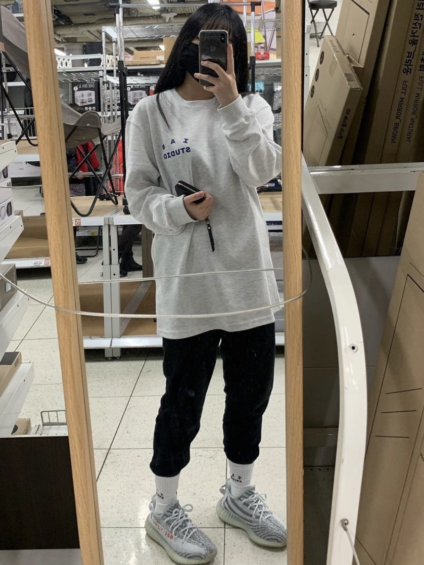 (@155.9_) 님의 게시물 | KREAM