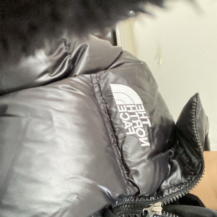 yangjhye0502 (@bebezeze_) 님의 게시물 | KREAM