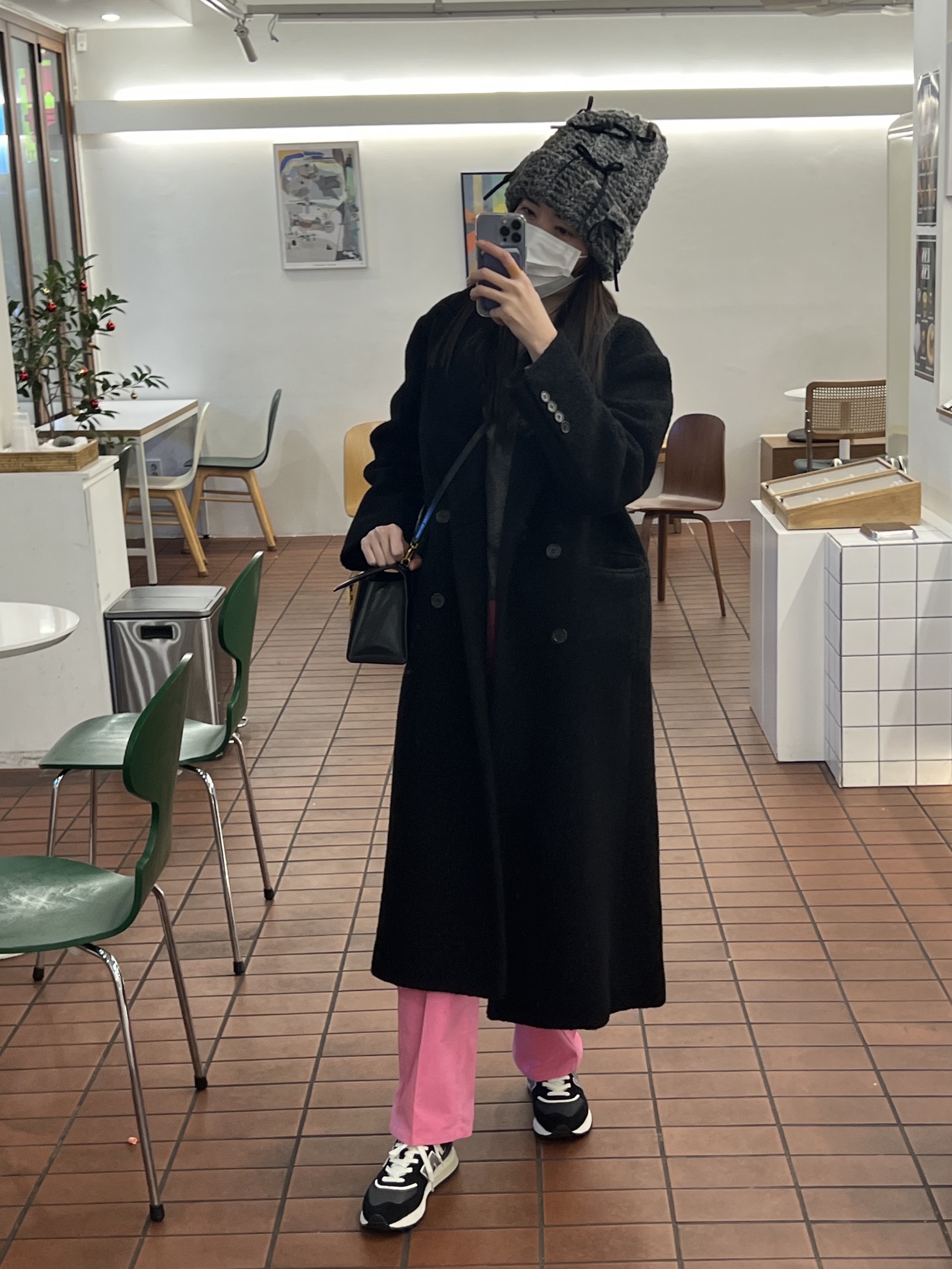 (@uu_love) 님의 게시물 | KREAM