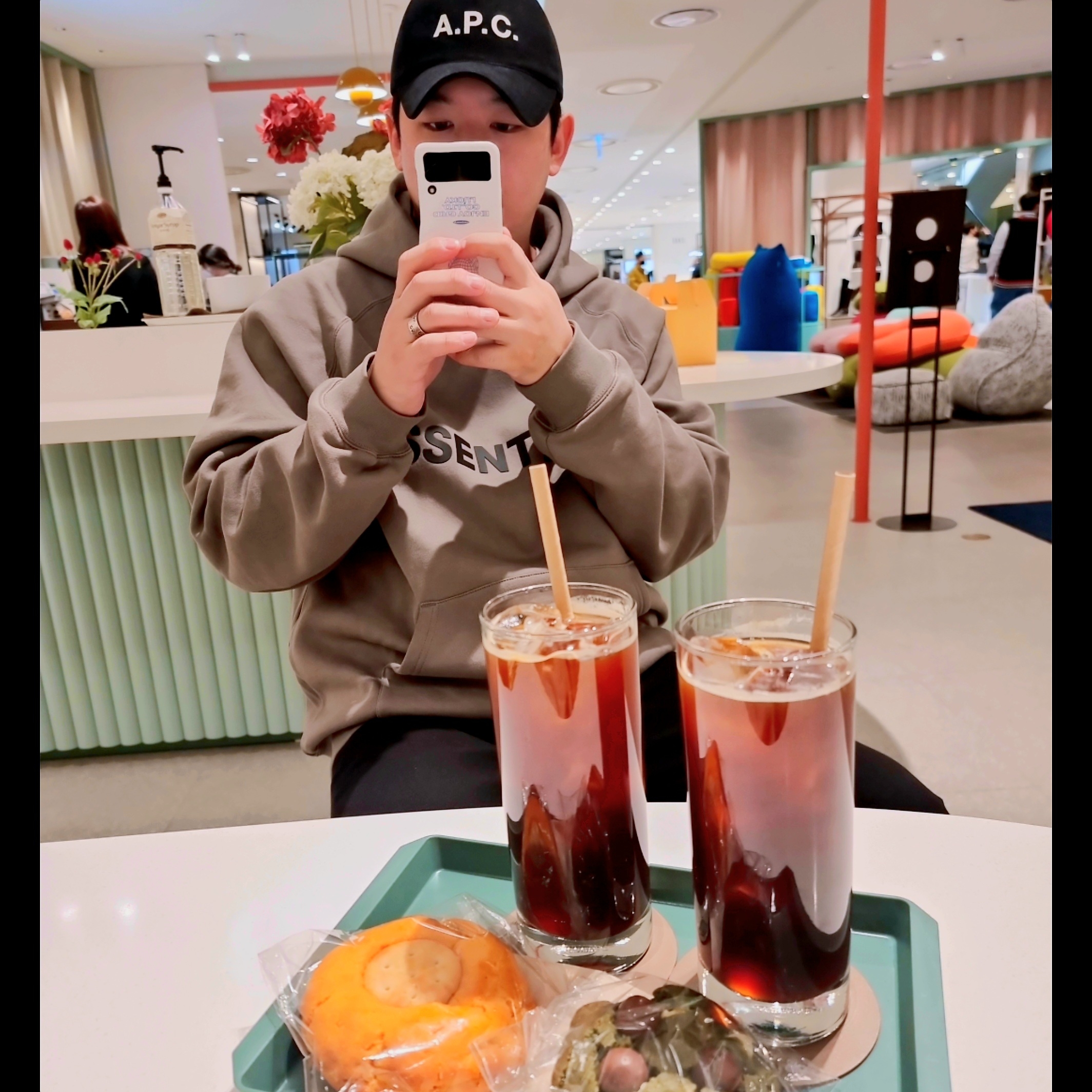 micke_vin (@micke_vin) 님의 게시물 | KREAM