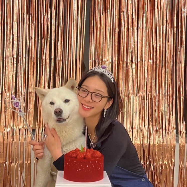 get shopping... (@wish1ist) 님의 게시물 | KREAM