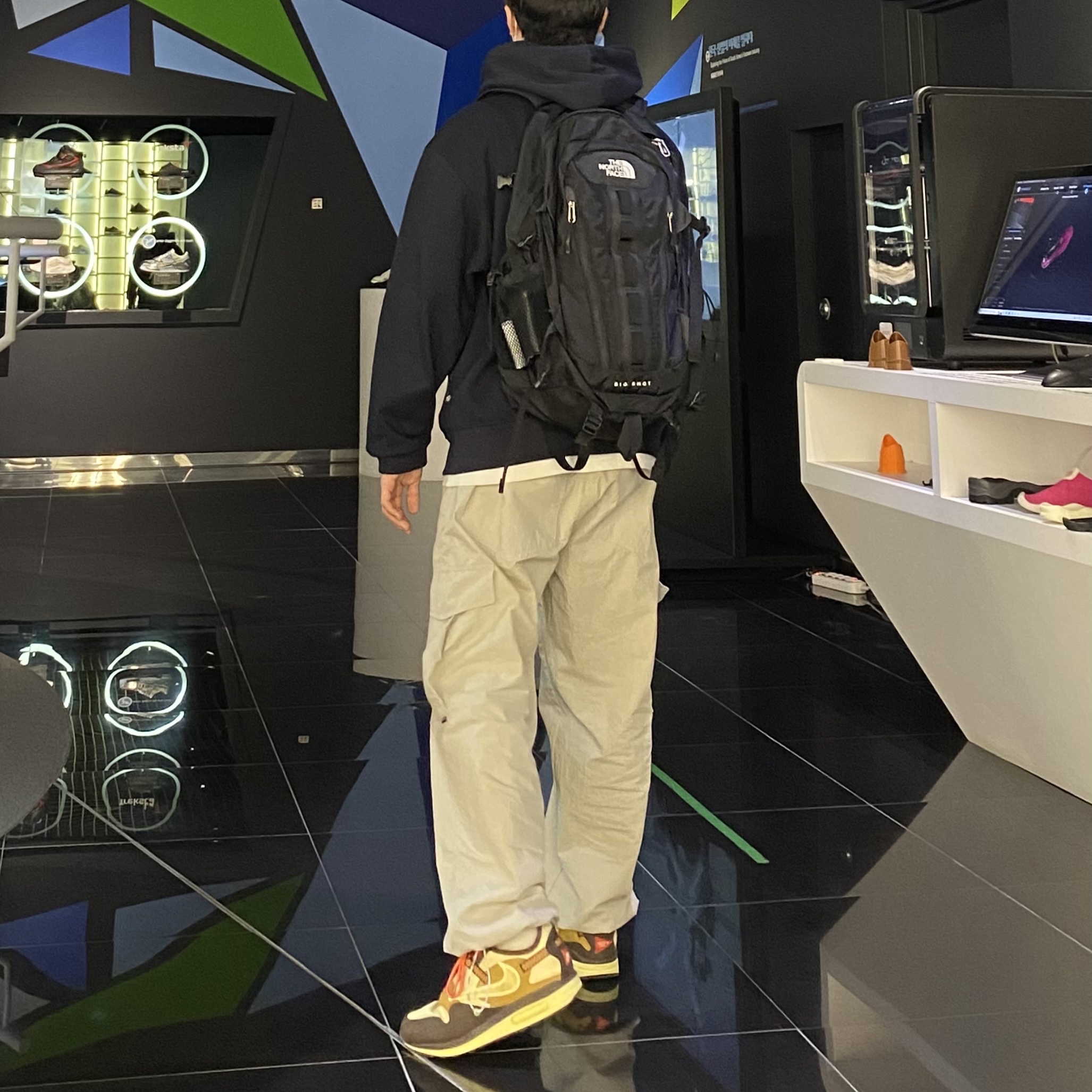 신발러버👟 ️‍🔥 (@ones._.k) 님의 게시물 | KREAM