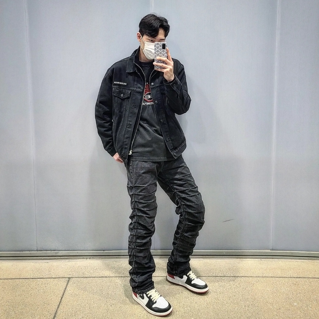 오유준 (@yu_jun) 님의 게시물 | KREAM