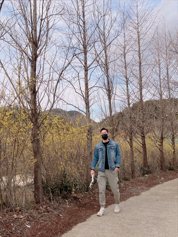 양성욱 (@sw___y) 님의 게시물 | KREAM