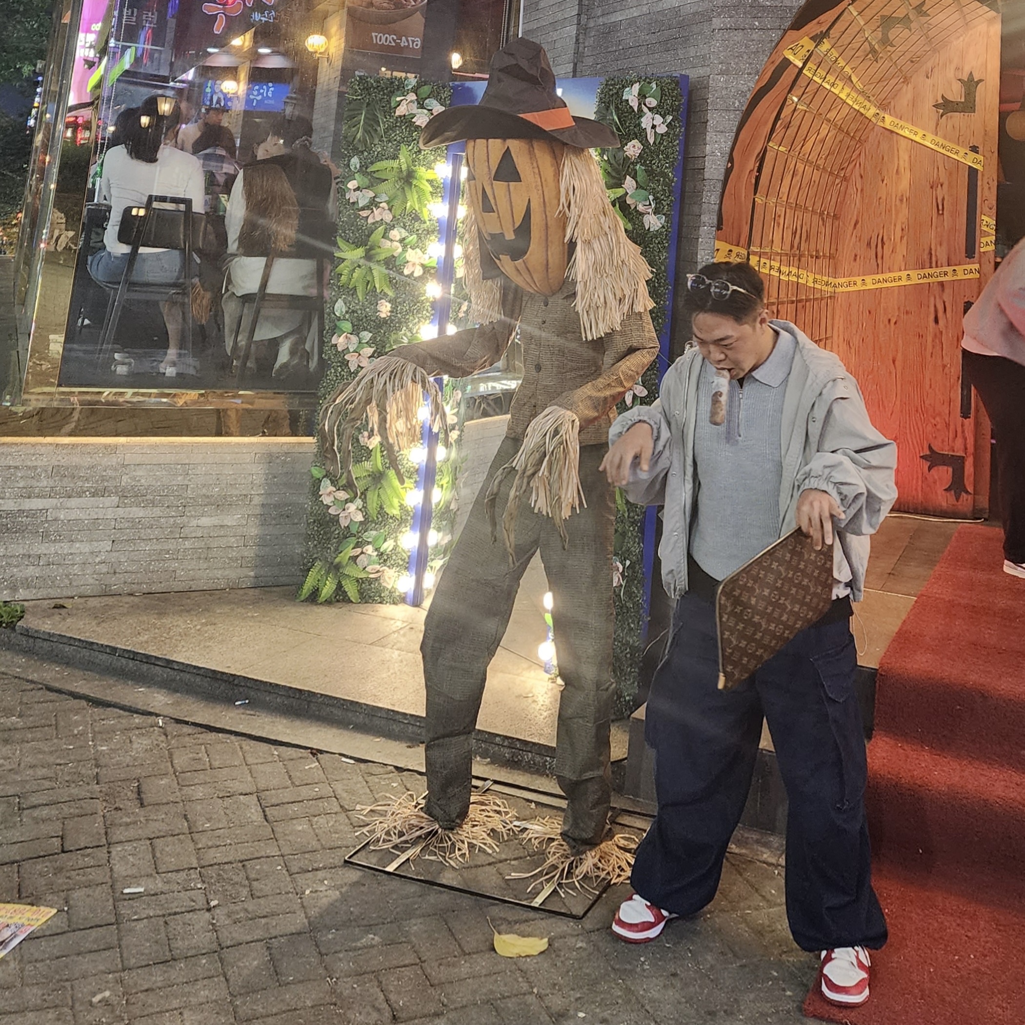 supreme (@v2_keroro) 님의 게시물 | KREAM