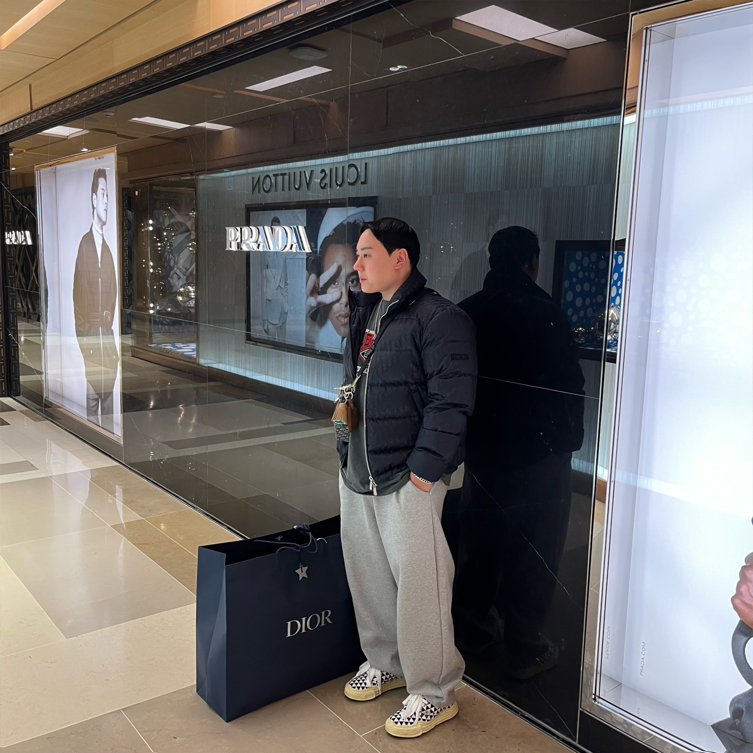 꿀이 (@jj___un_) 님의 게시물 | KREAM