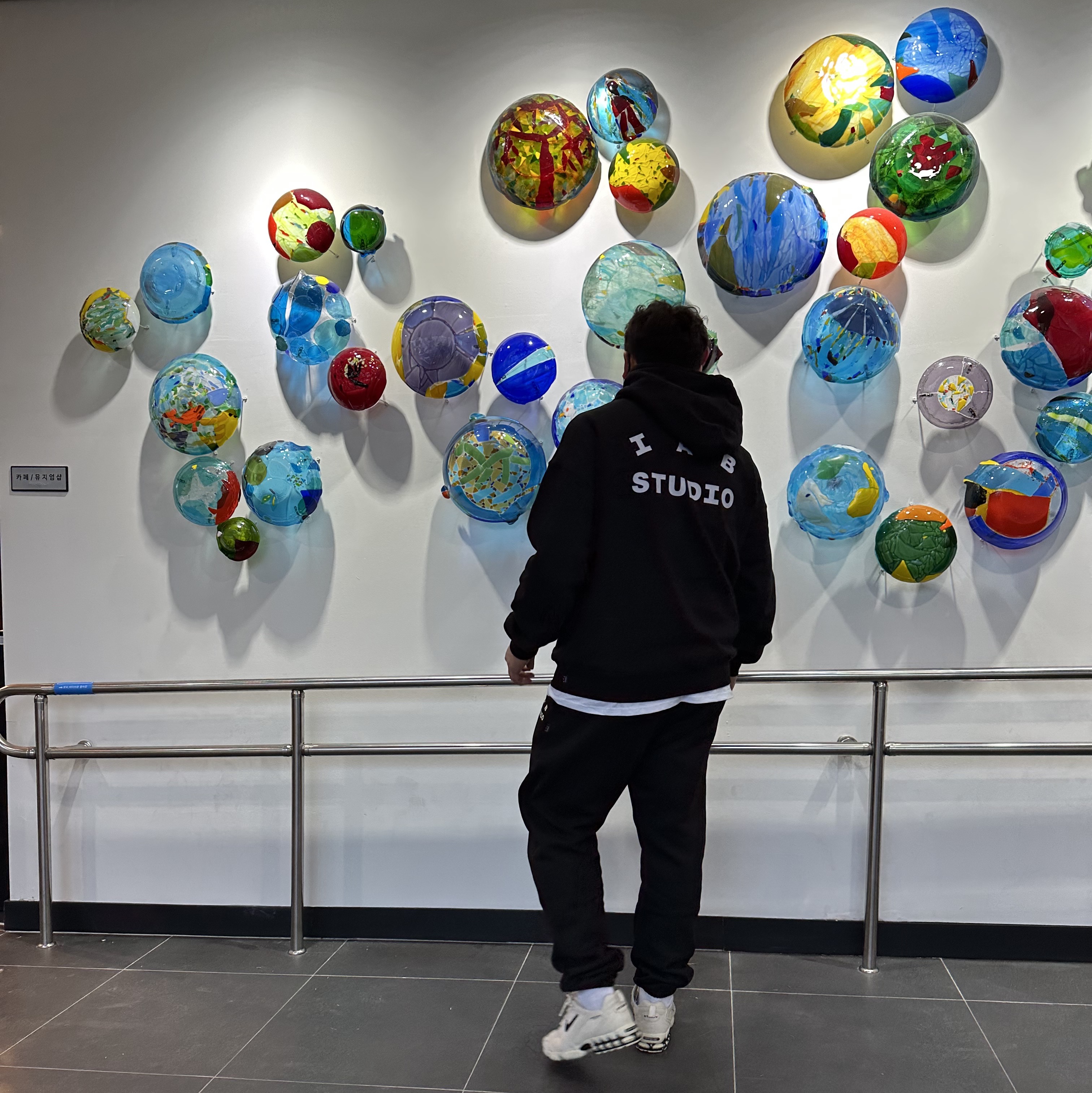 Wno (@won_2023) 님의 게시물 | KREAM