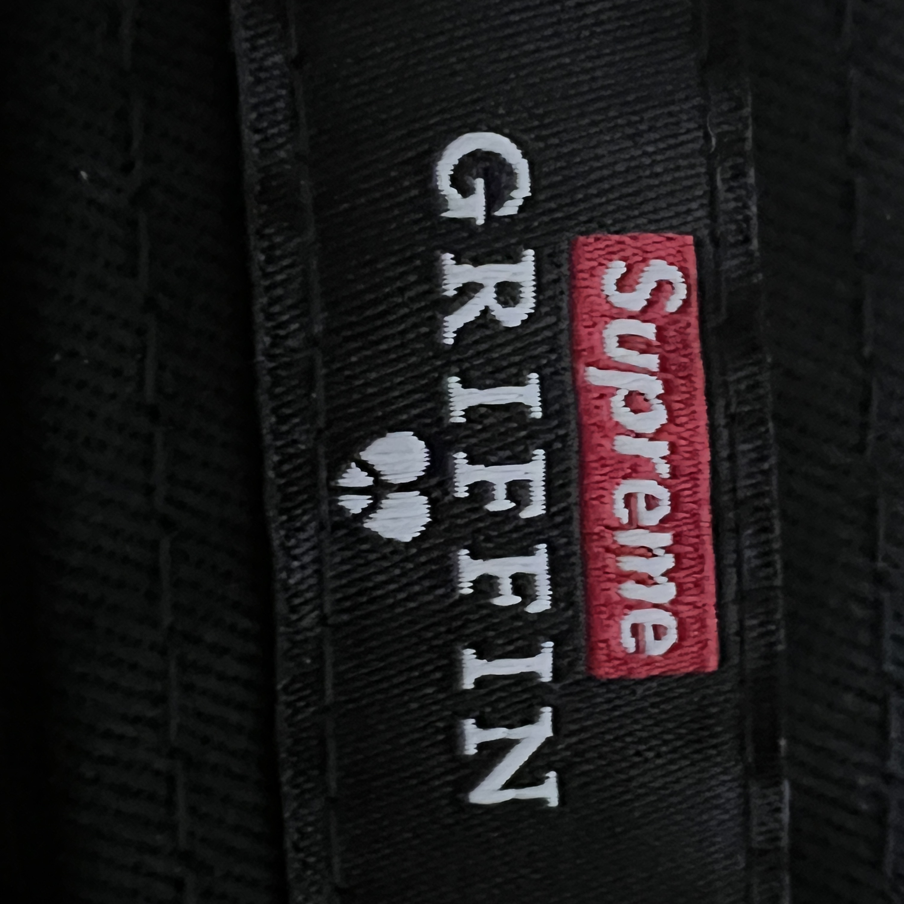 정글 (@san._.7021) 님의 게시물 | KREAM