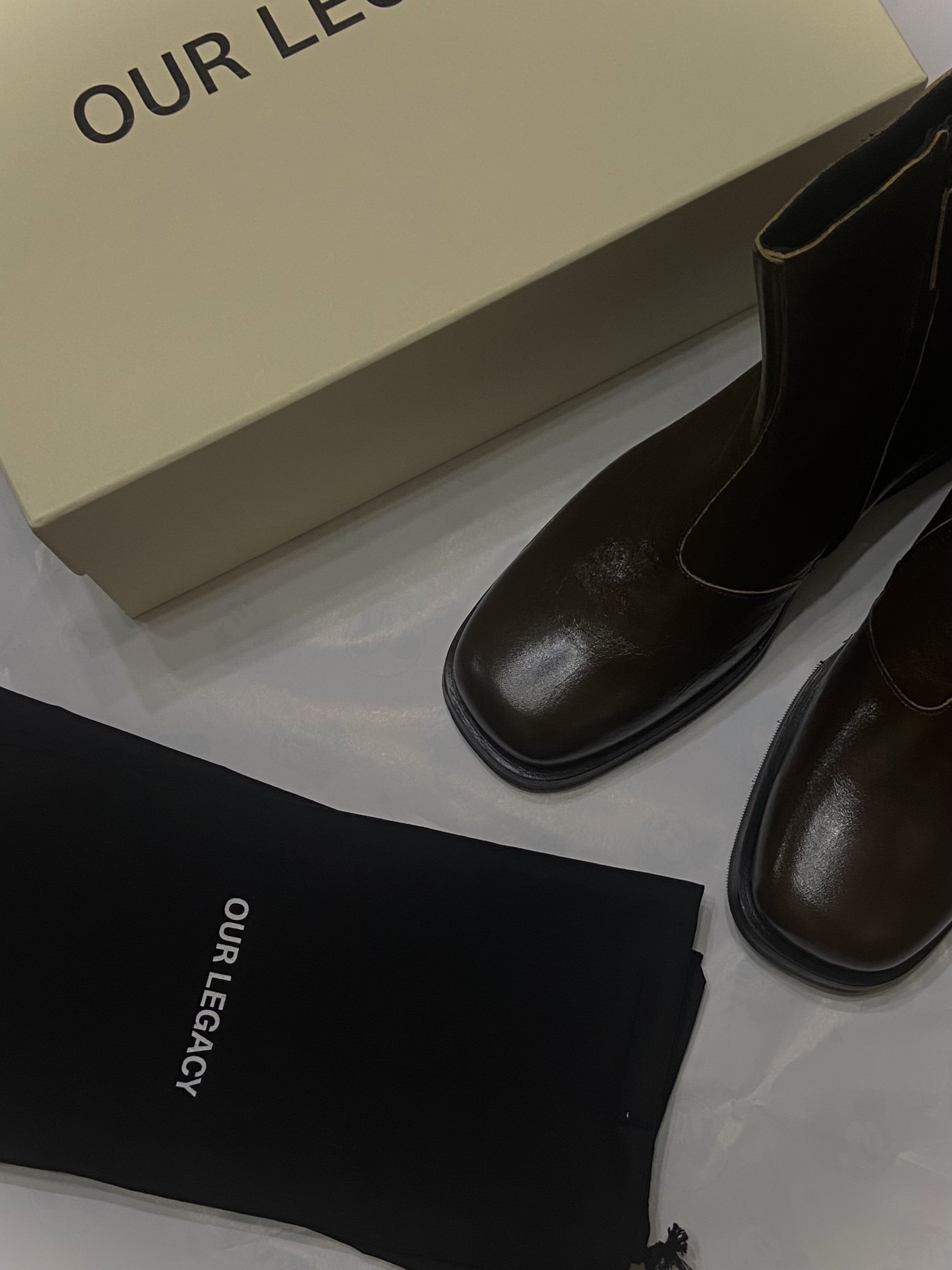 👍 (@y_moziri) 님의 게시물 | KREAM