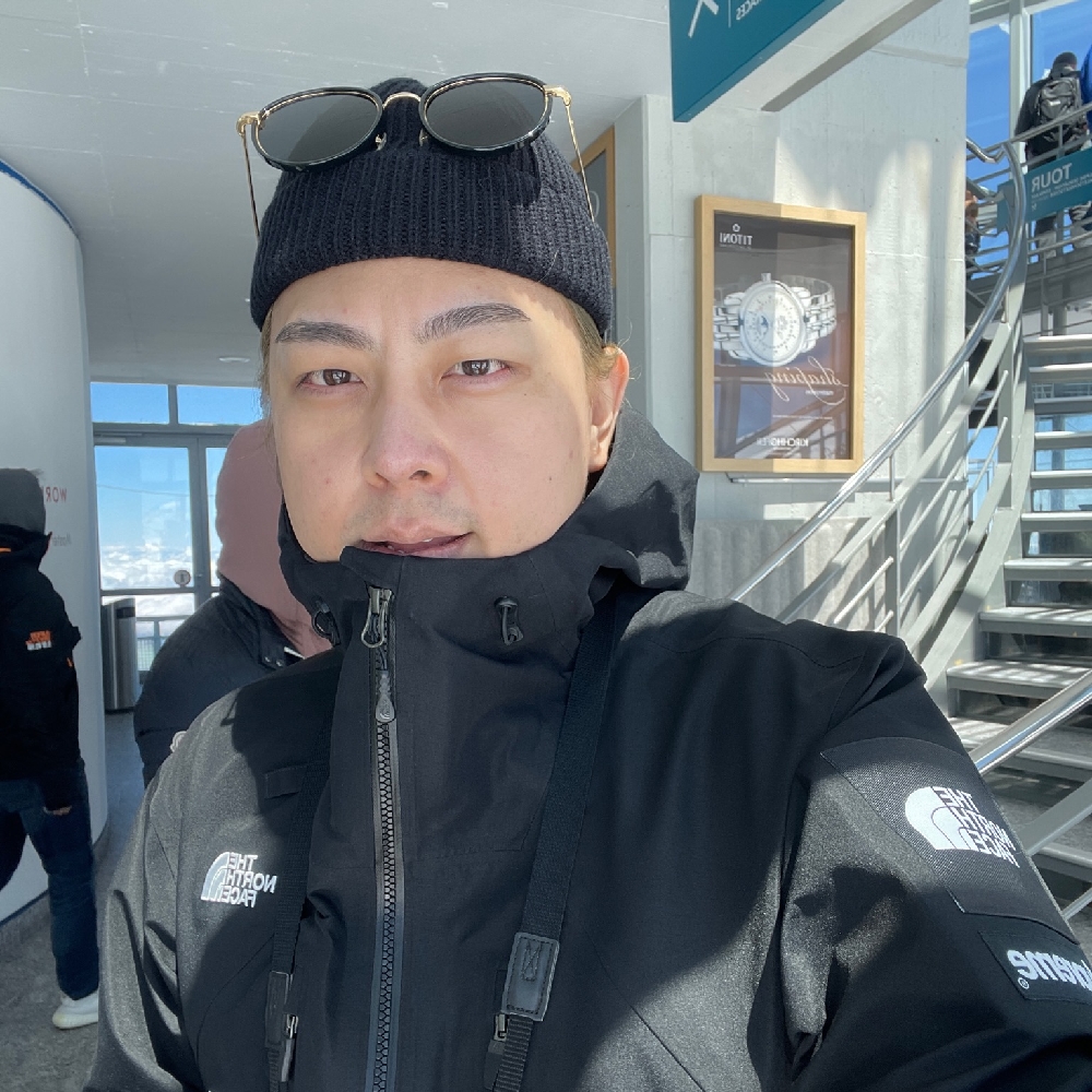 선우 (@woo____) 님의 게시물 | KREAM