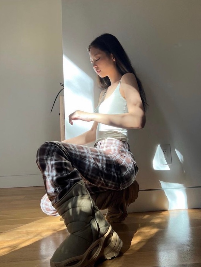 get shopping... (@wish1ist) 님의 게시물 | KREAM