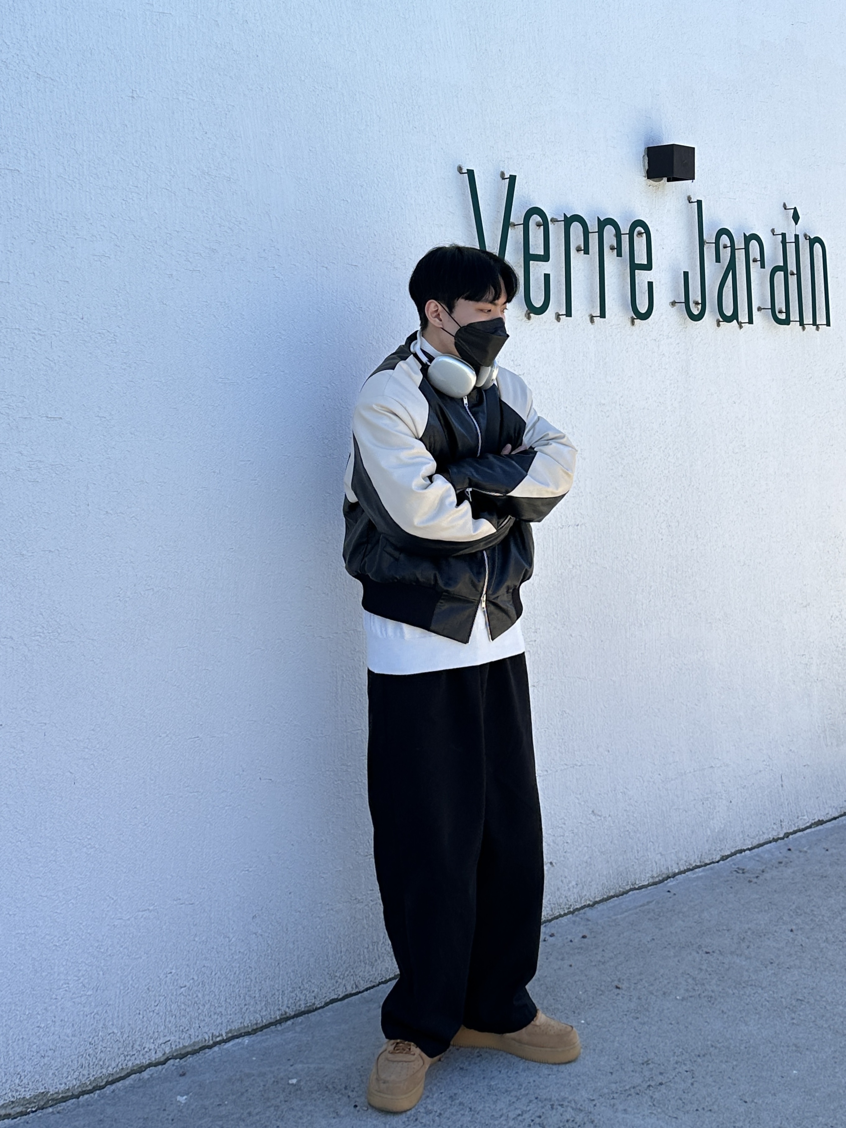 (@invade_jh) 님의 게시물 | KREAM