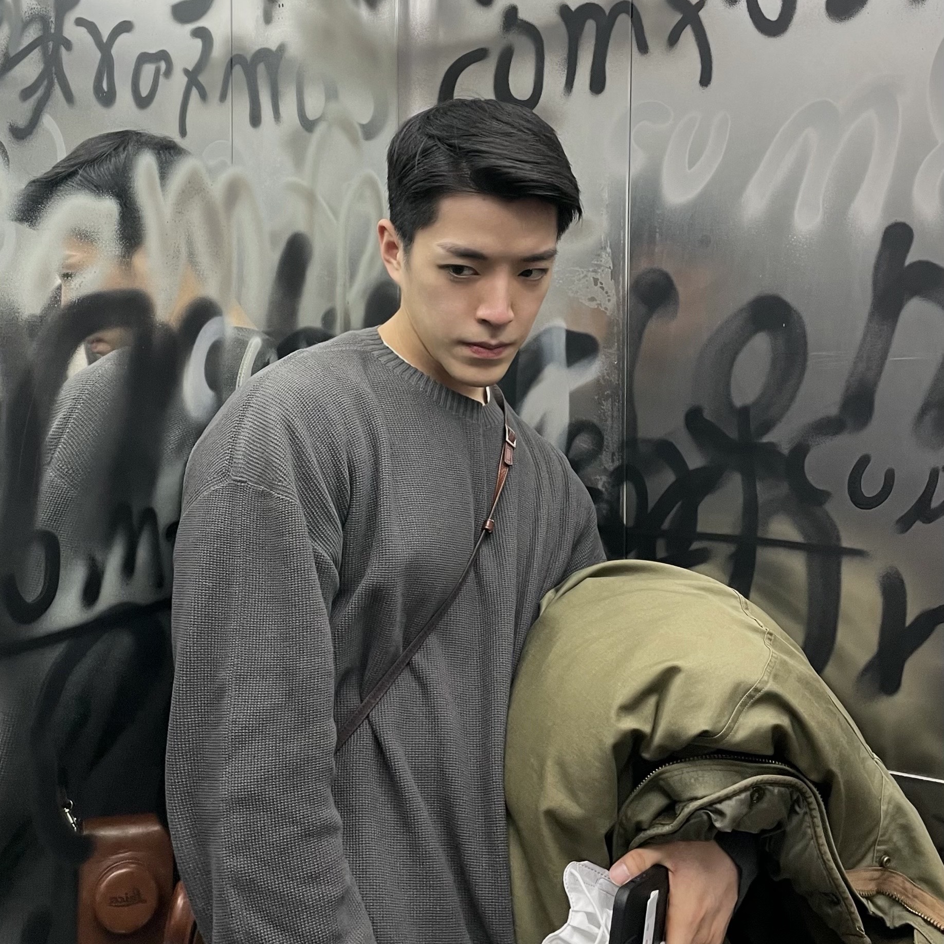 instagram @j... (@jordan_hoon) 님의 게시물 | KREAM