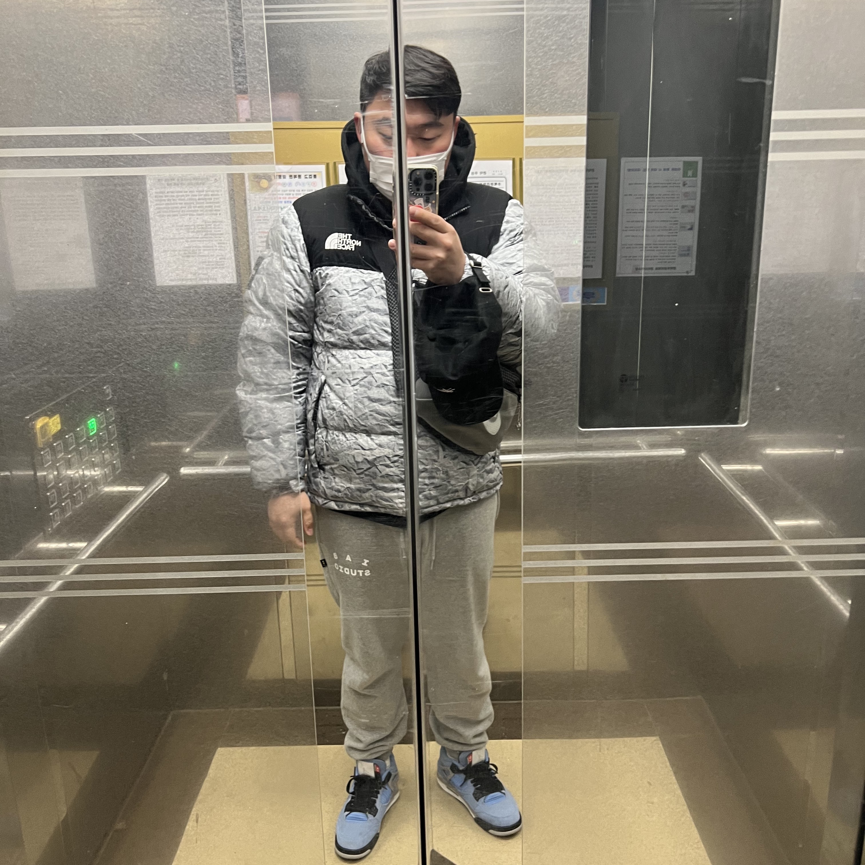 pok2345 (@doovoo) 님의 게시물 | KREAM