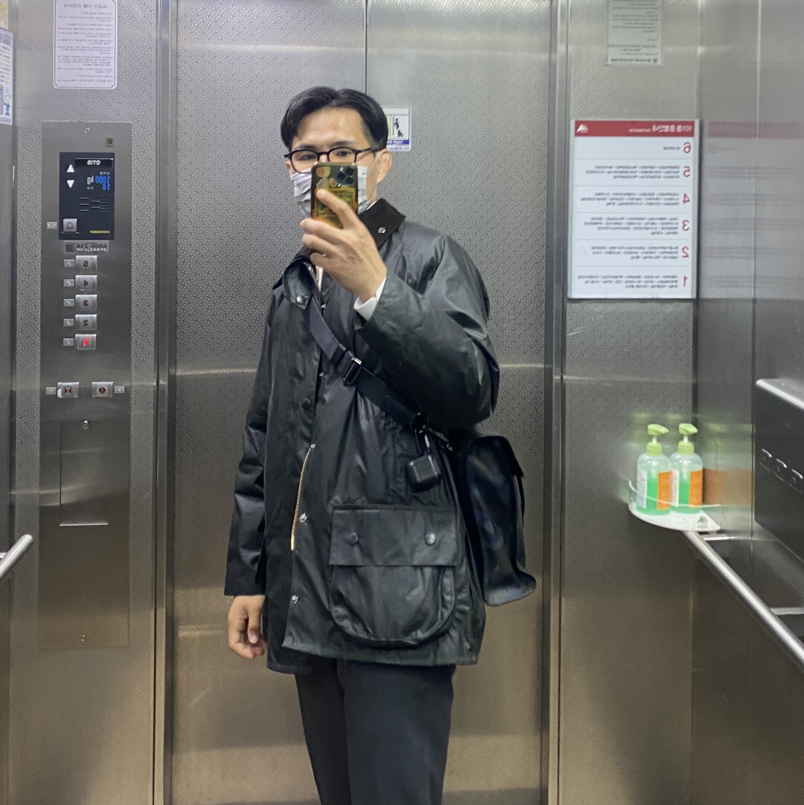 leejuyong 18... (@leejuyong) 님의 게시물 | KREAM