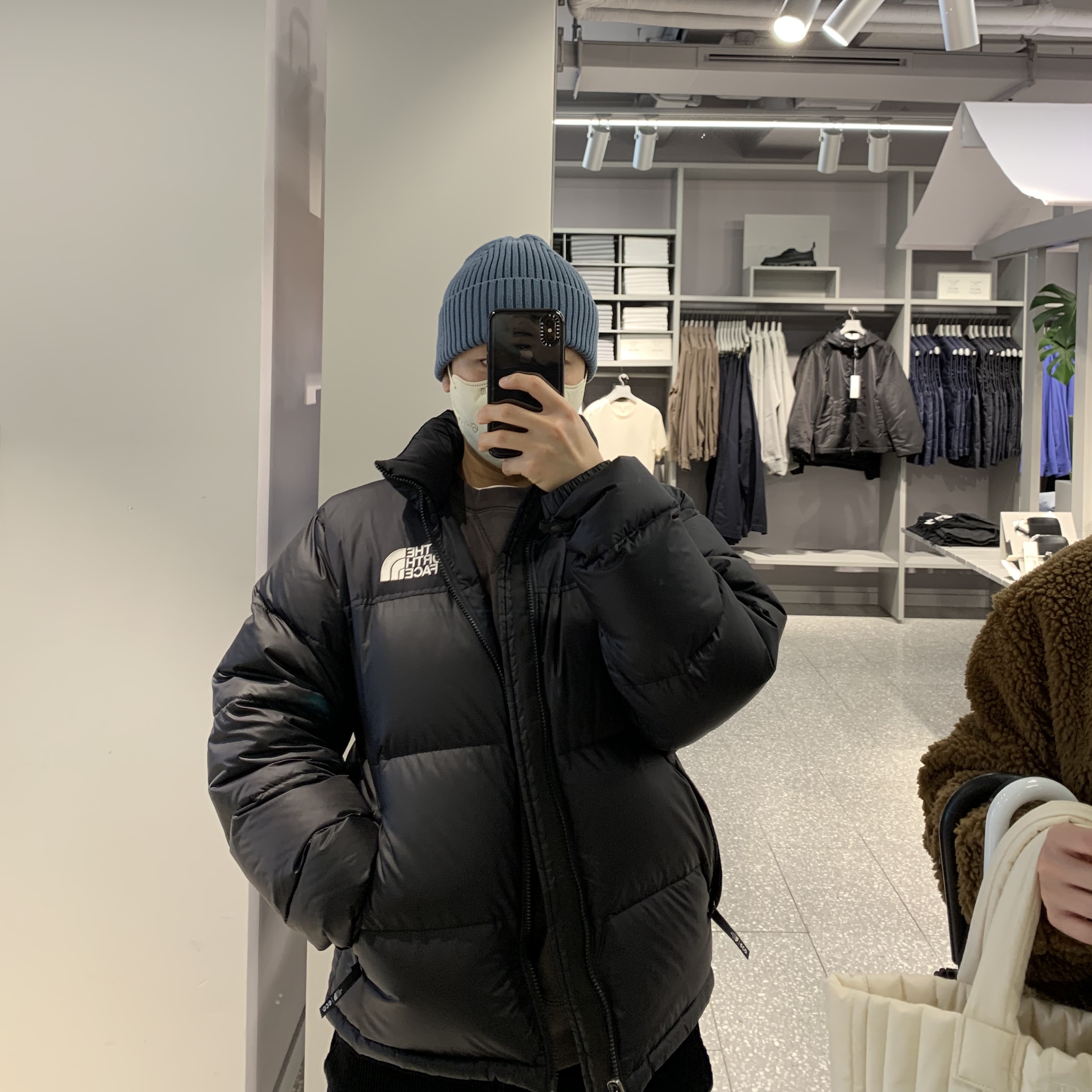 (@anything) 님의 게시물 | KREAM