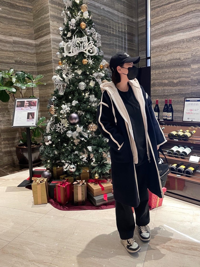 탱구리 (@kimtaeng__) 님의 게시물 | KREAM