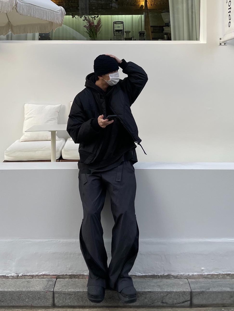 소코년 (@sonyunko) 님의 게시물 | KREAM